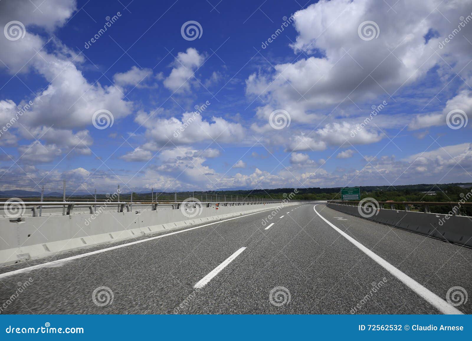 Hi-Way stock photo. Image of freedom, rural, travel, cloud - 72562532
