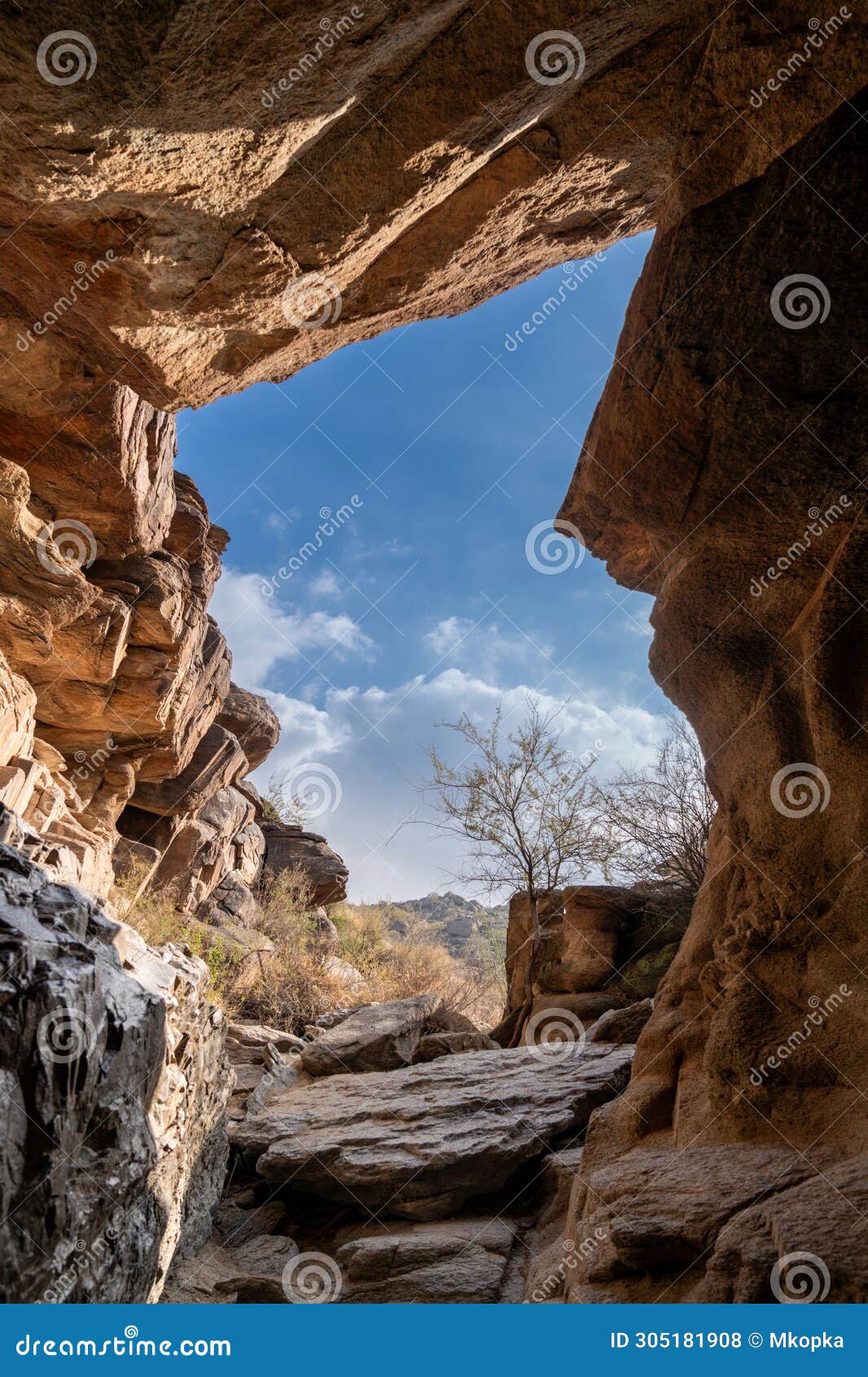 Hidden Valley Cave at the South Mountain Preserve - Phoenix Arizona ...