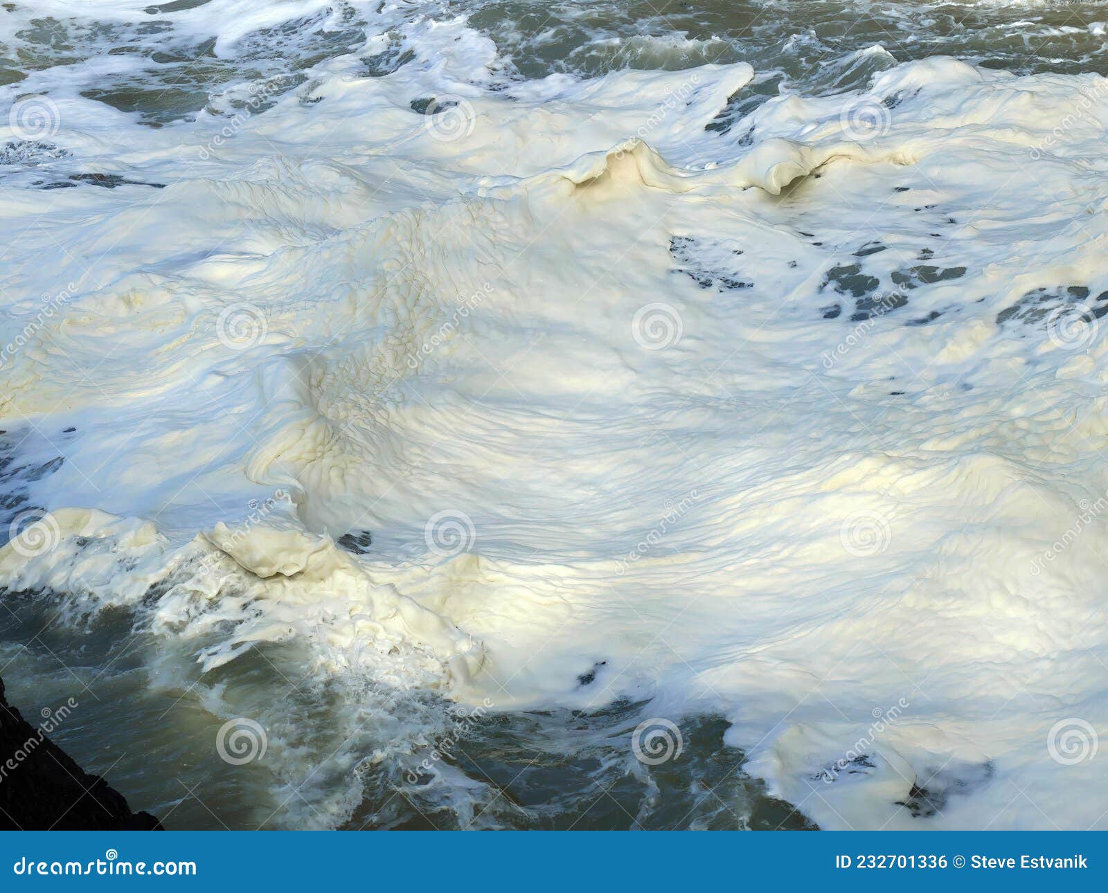 Hide Tide Waves Foam in Devil`s Churn Stock Photo - Image of geology ...