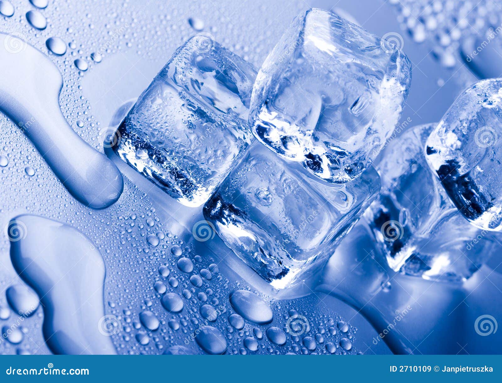Hielo imagen de archivo. Imagen de refresco, congelador - 2710109