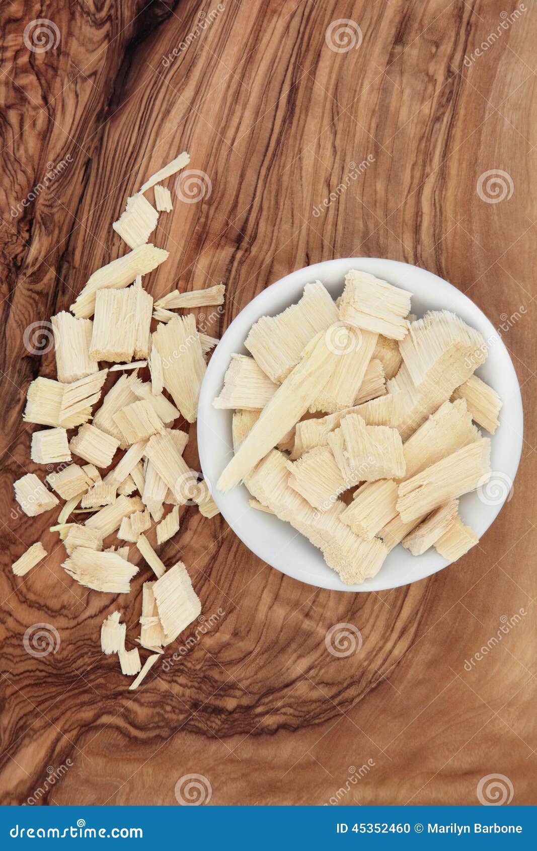 Hierba De La Corteza De La Cuasia Foto de archivo - Imagen de herbario ...