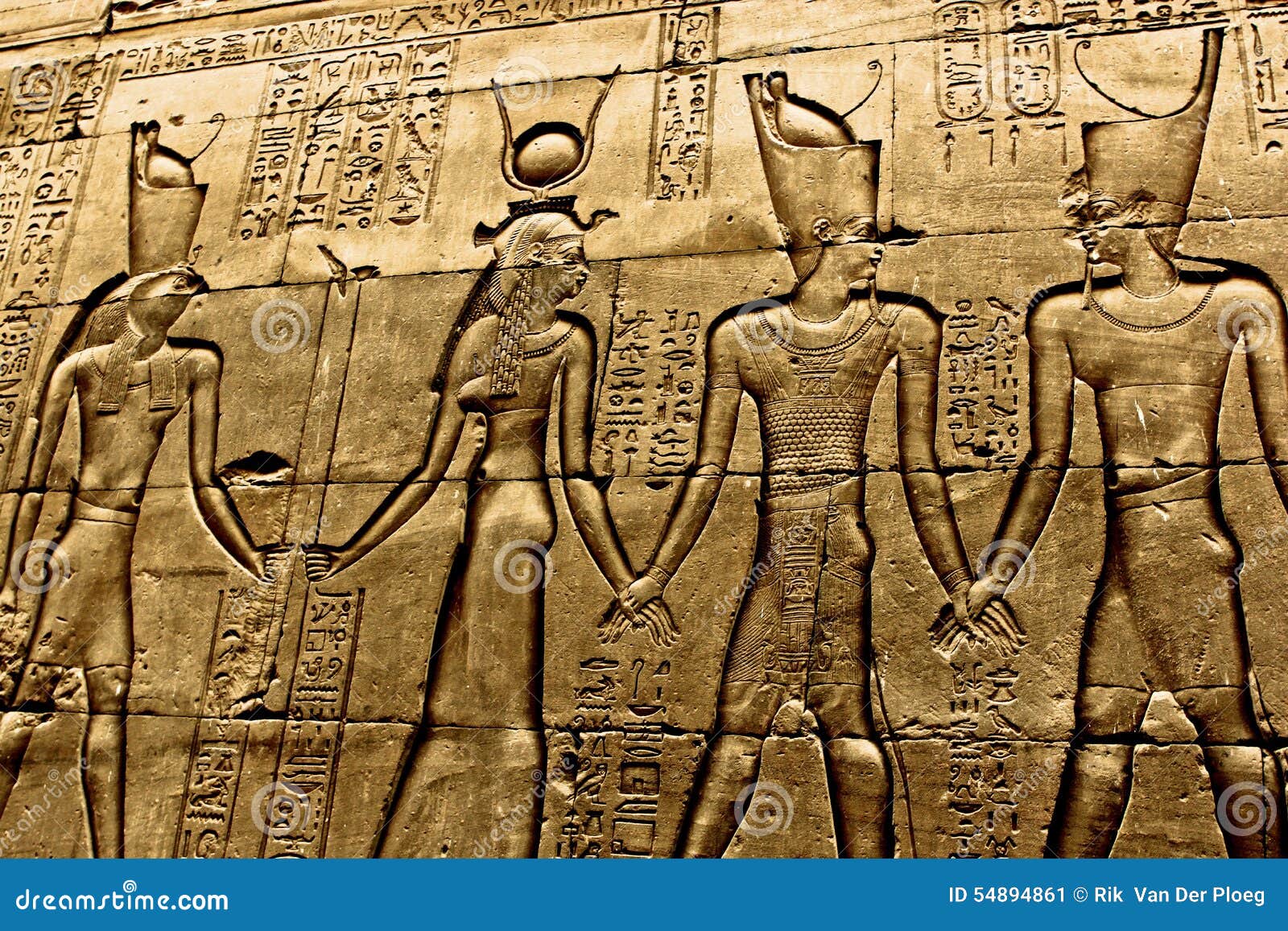 Hieroglyf i templet Luxor fotografering för bildbyråer. Bild av faraoh ...