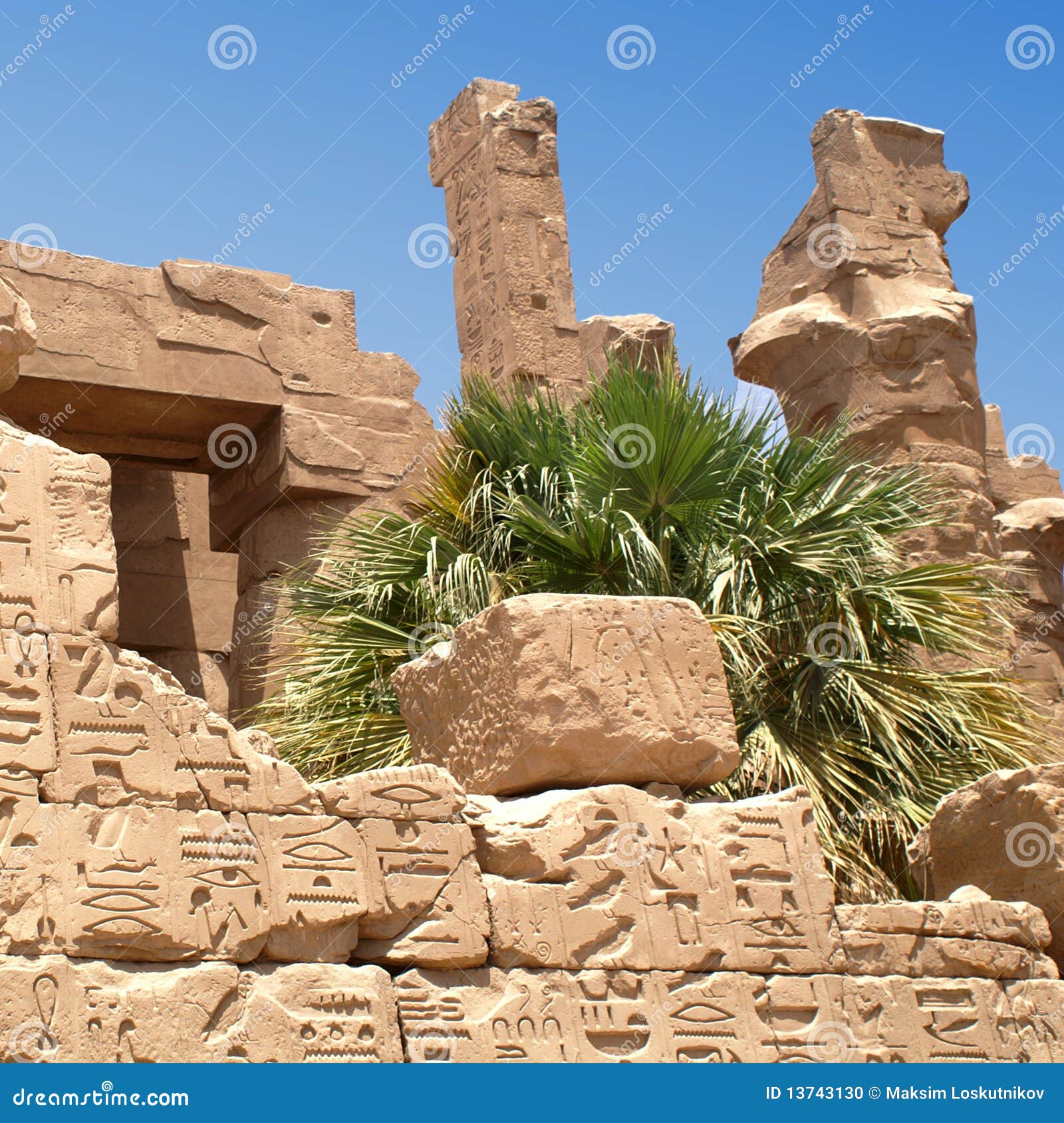 Hieroglyphics zdjęcie stock. Obraz złożonej z africa - 13743130