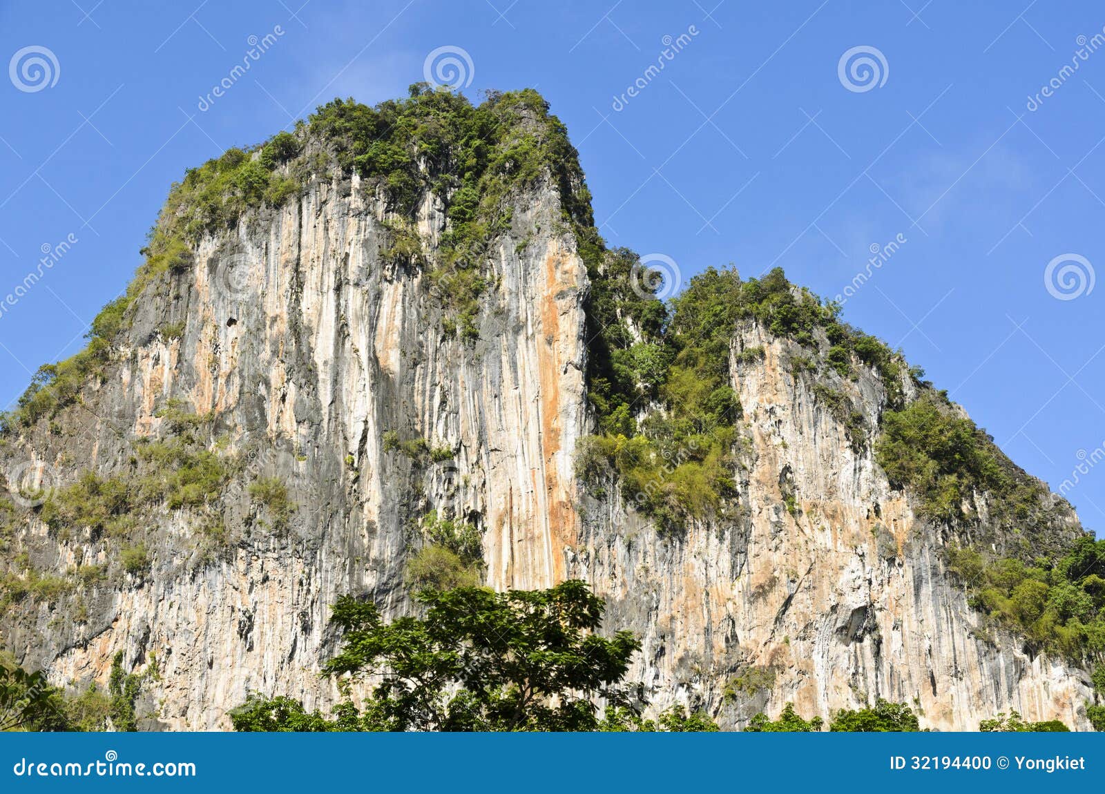 High cliffs. stock photo. Image of mountain, scenery - 32194400