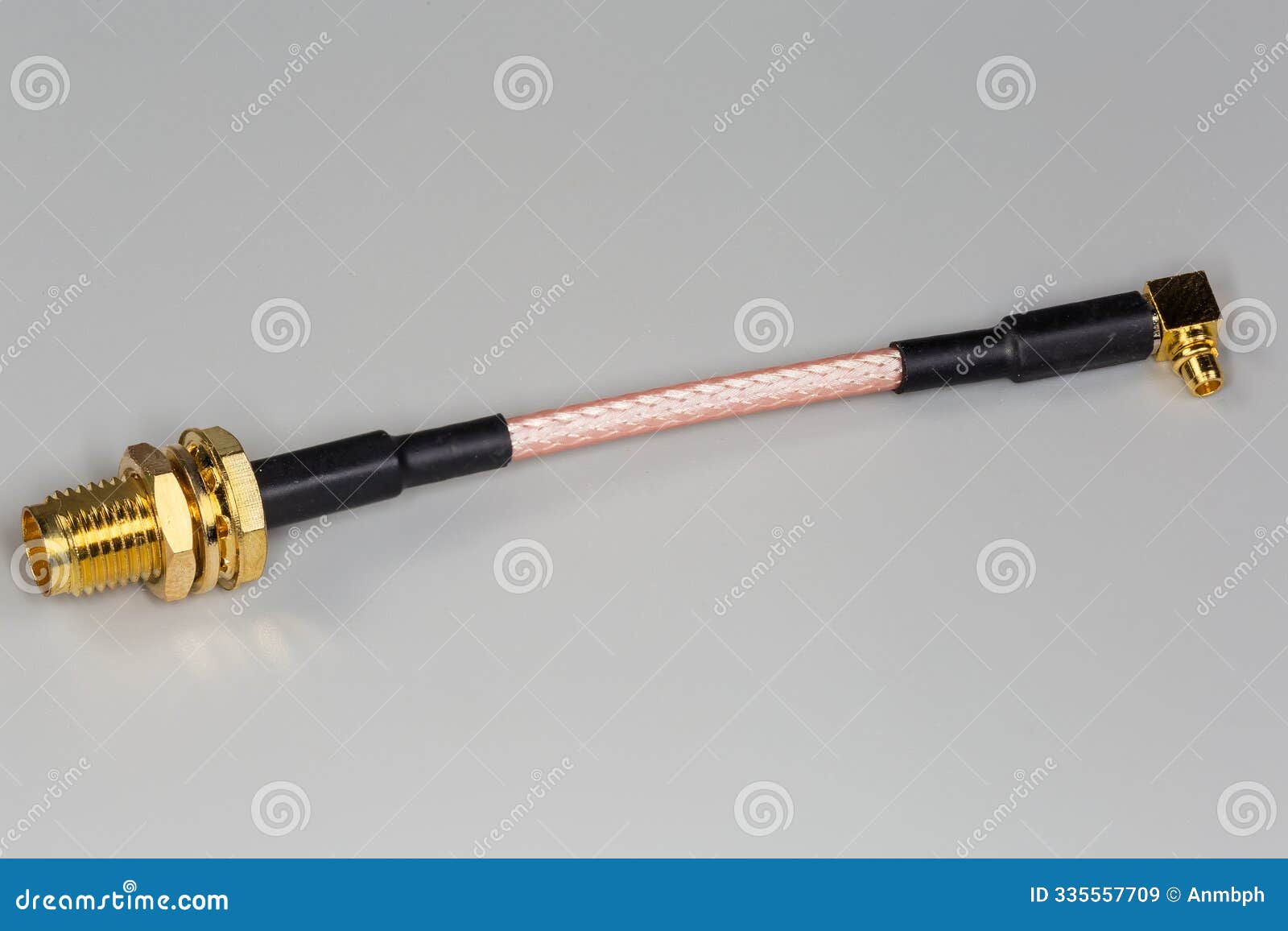 High-frequency Cable Adapter with Different Coaxial Connectors on Edges ...