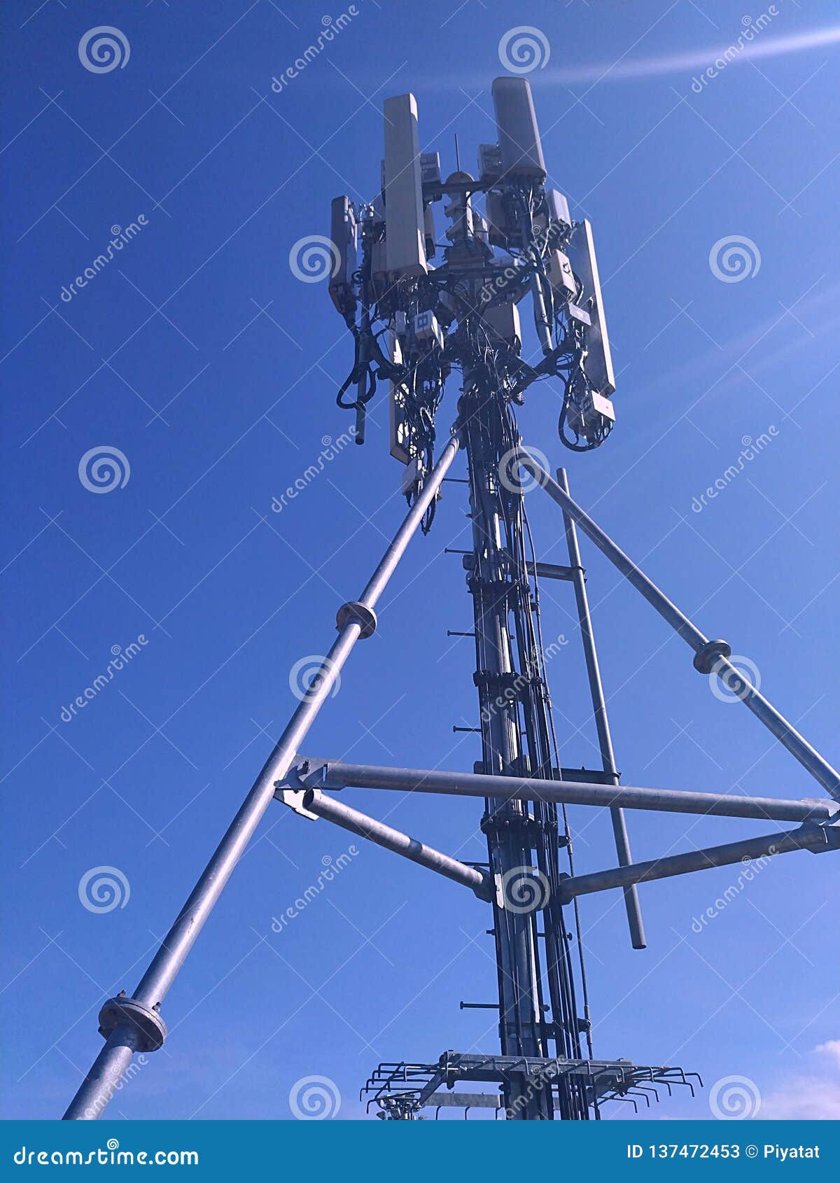 High mast metal structure stock image. Image of mobile - 137472453
