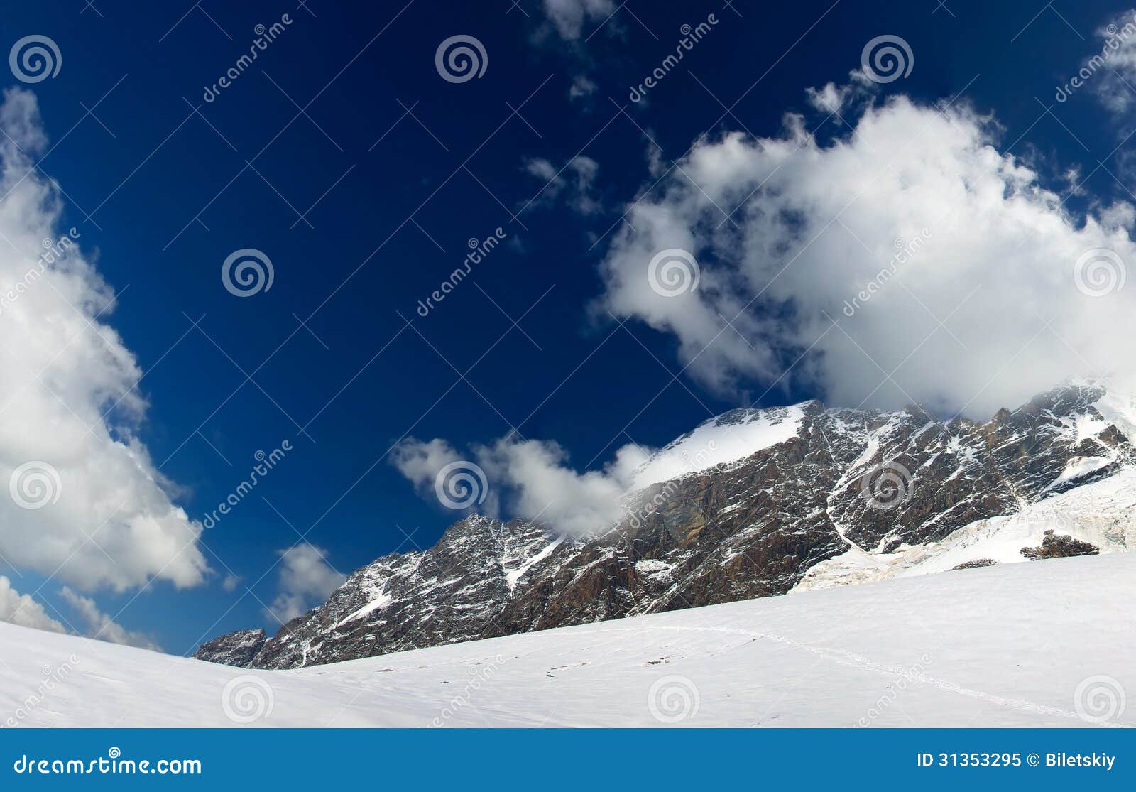 High mountains stock image. Image of mist, beauty, morning - 31353295