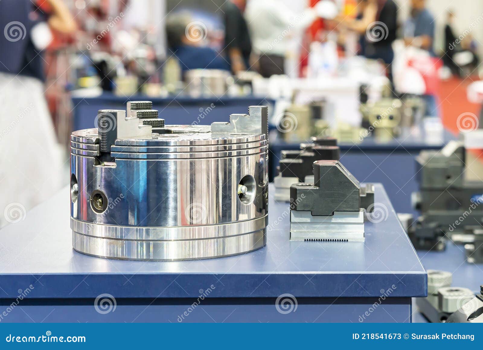 High Precision Collect Tool Holder Locking Device And Jaws Lathe Chuck ...