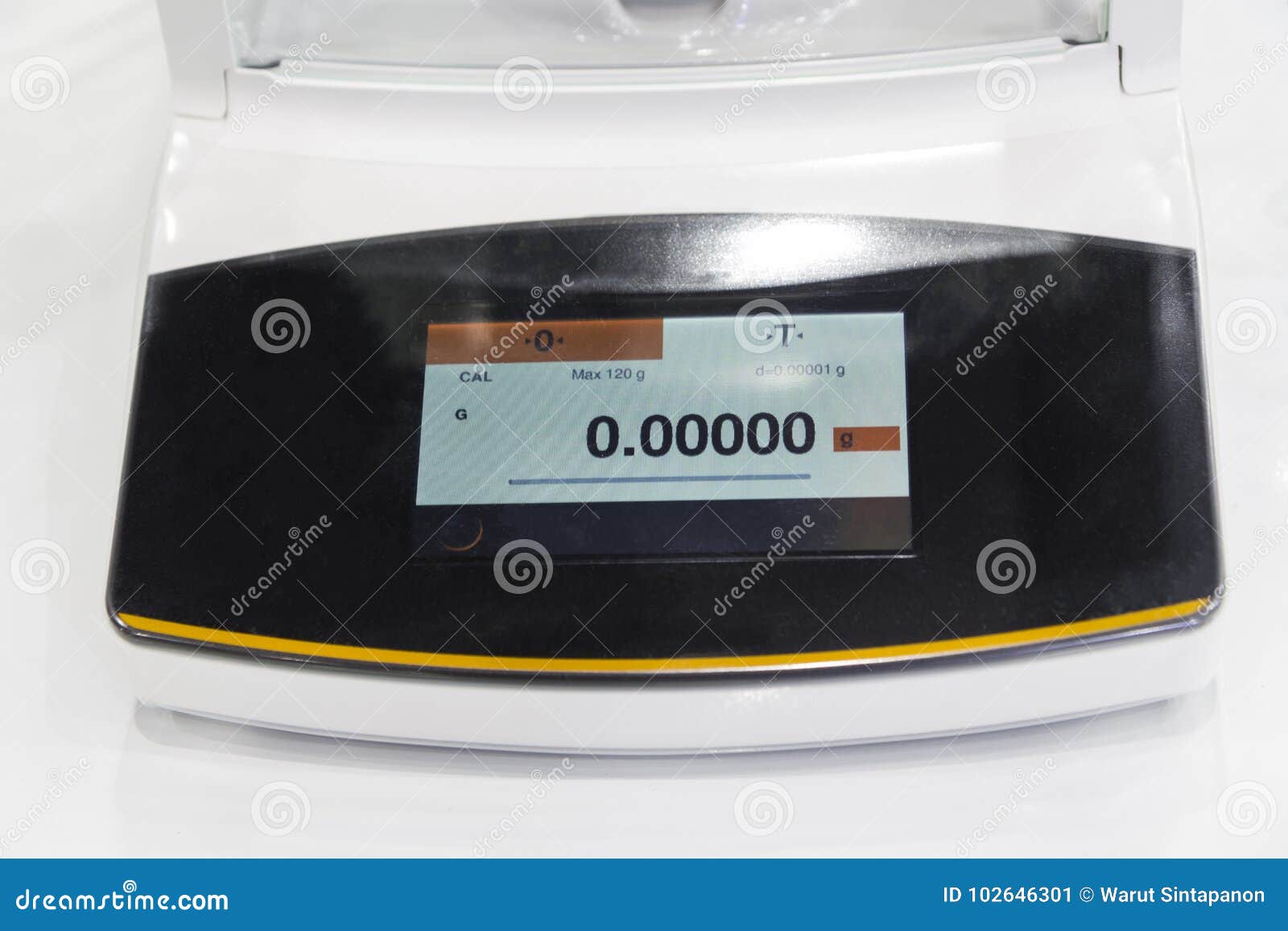 High Precision Weighing Scale Stock Image - Image of instrument ...