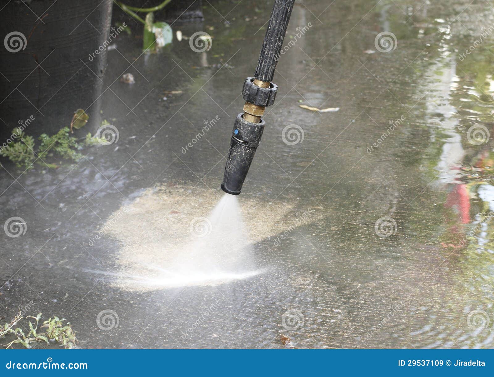 High Pressure washing stock image. Image of jetting, spray - 29537109