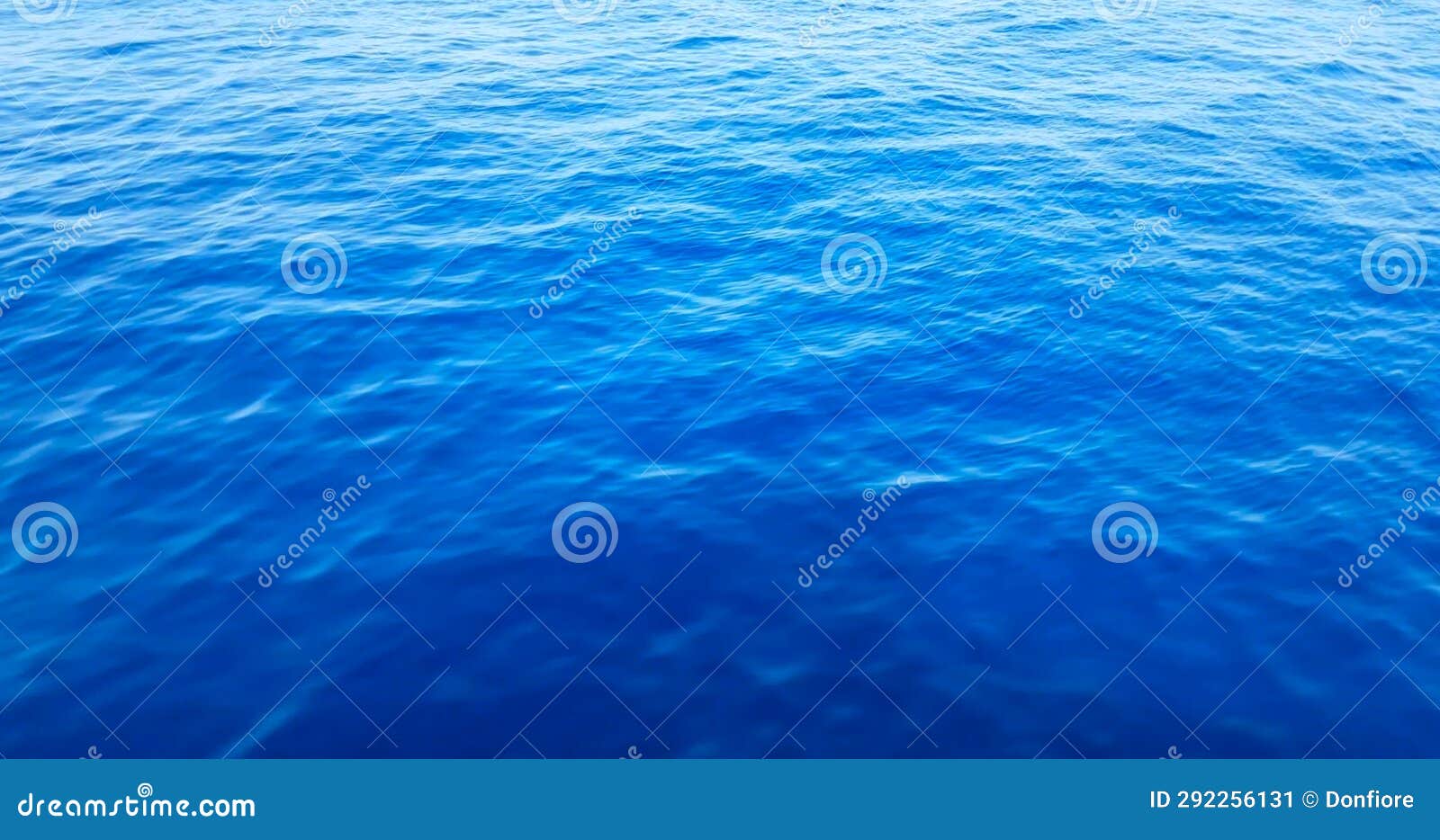 High Quality Perfectly Seamless Loop of Deep Blue Ocean Waves from ...