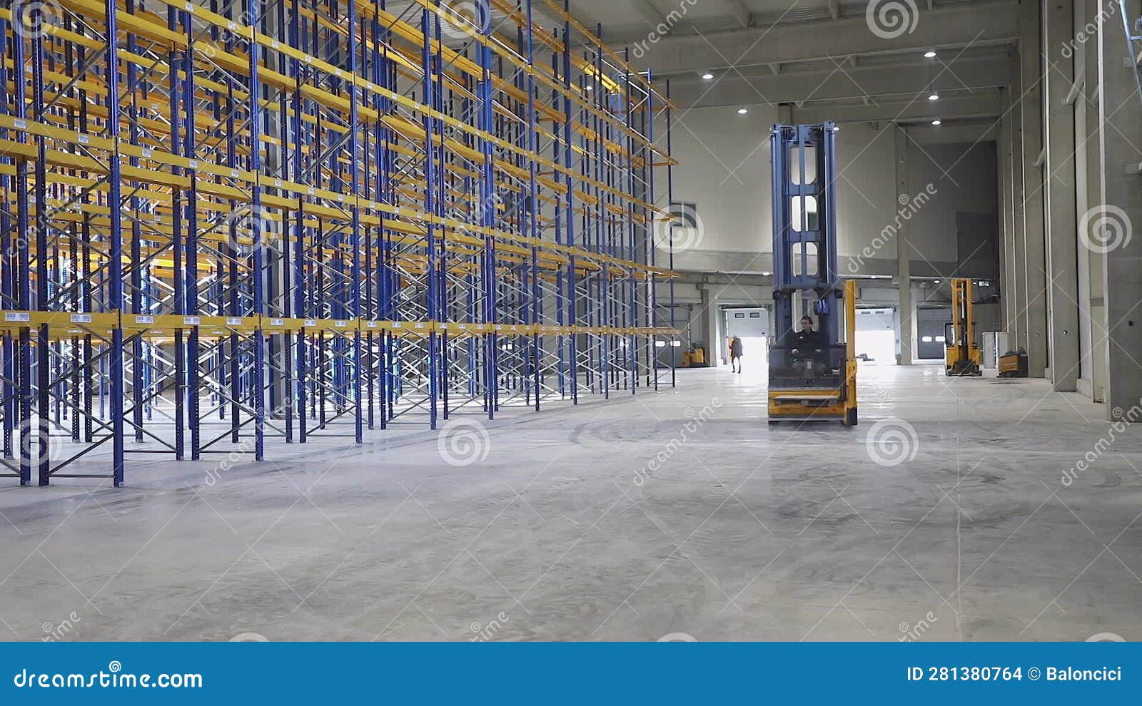 Empty warehouse forklift stock footage. Video of system - 281380764