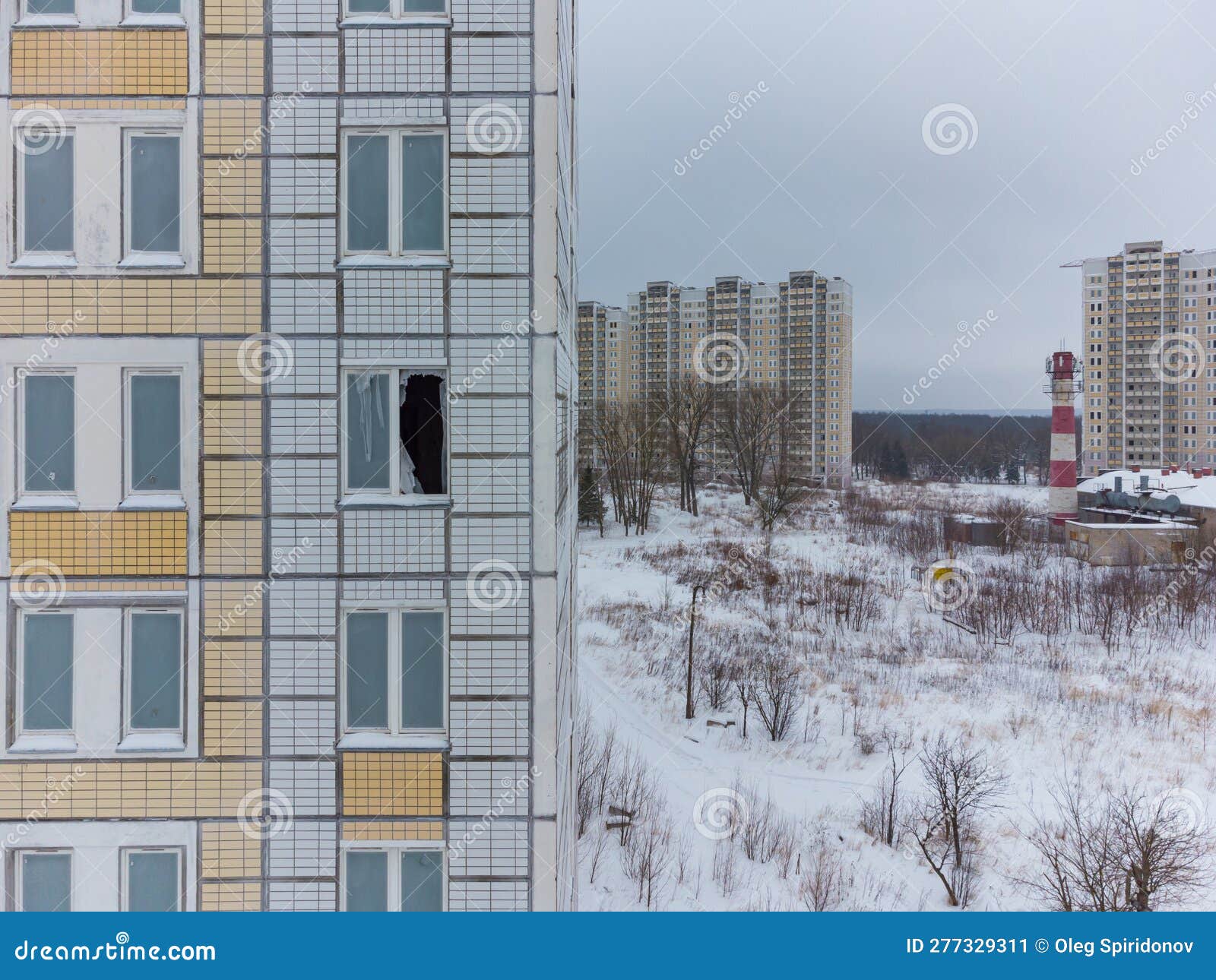 High-rise Building Background, House Facade with Repeating Windows ...
