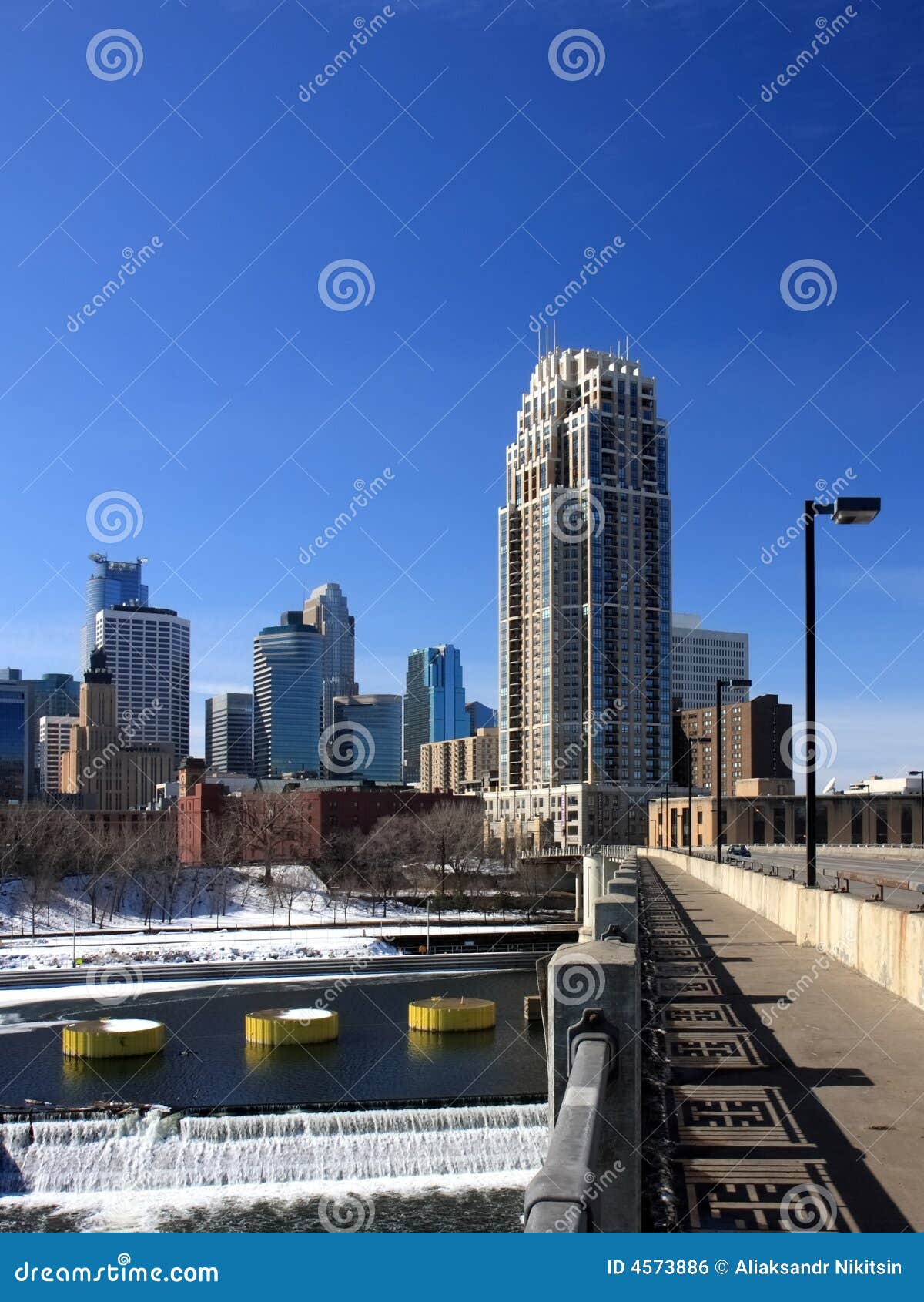 High Rise Building in Downtown Stock Photo - Image of business ...