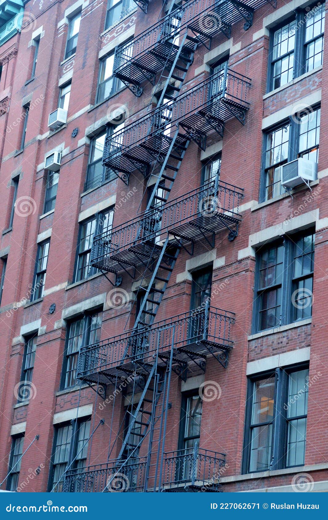 High Rise Building, New Yourk Stock Image - Image of business, tower ...