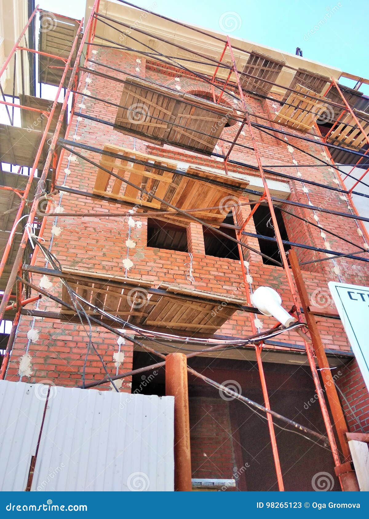 High-rise Building Under Construction Stock Image - Image of modern ...