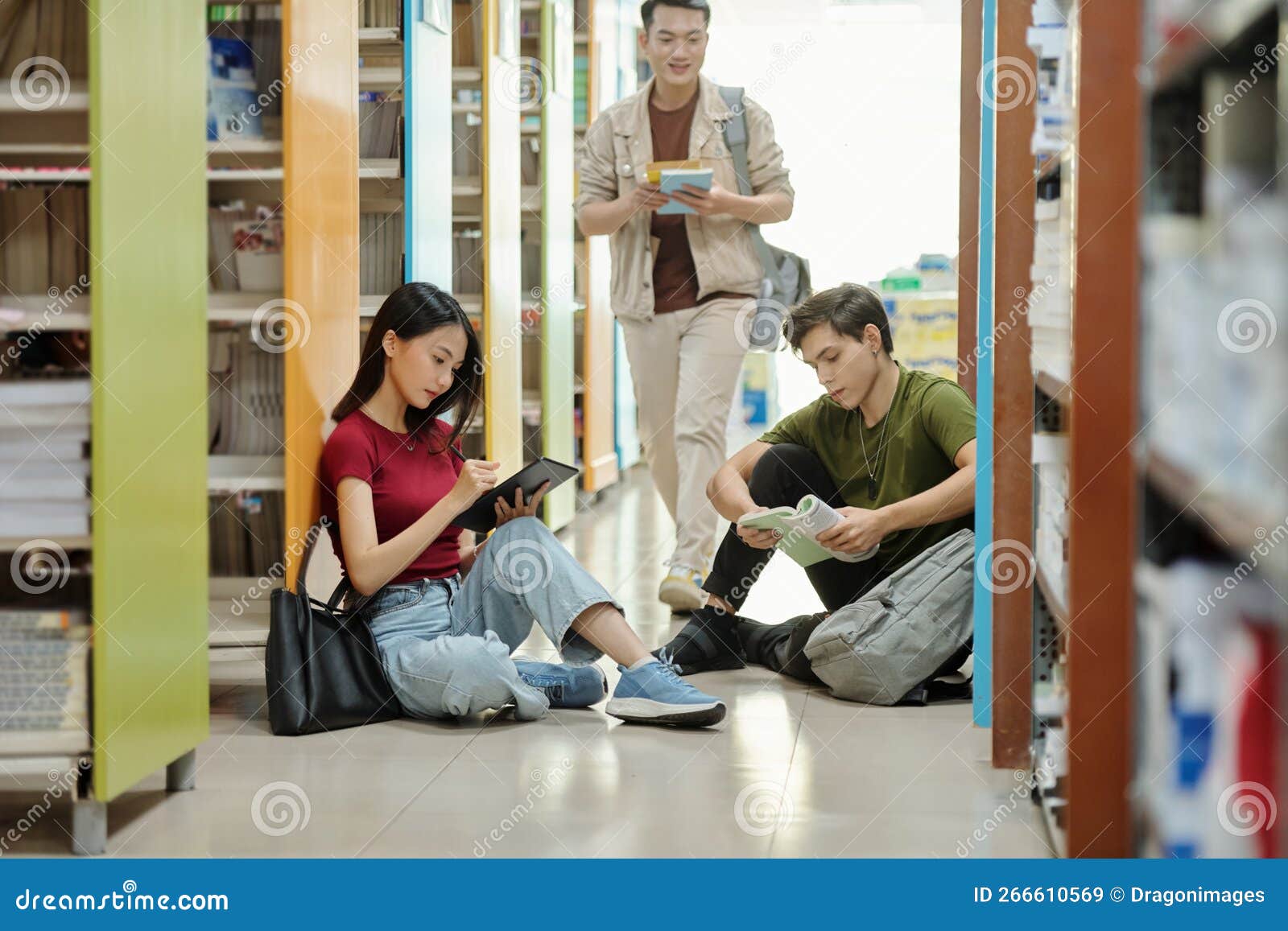 Students Gathering in Library Stock Image - Image of reading, group ...
