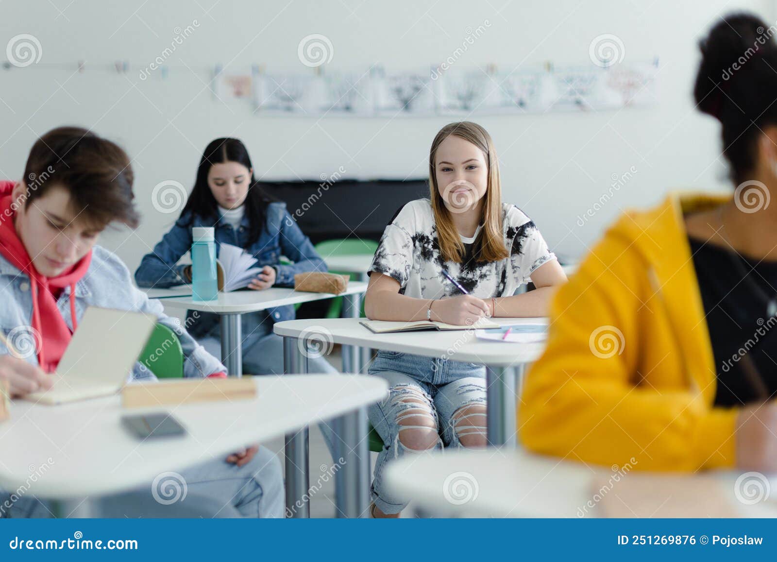 Pay Attention In Class Sign