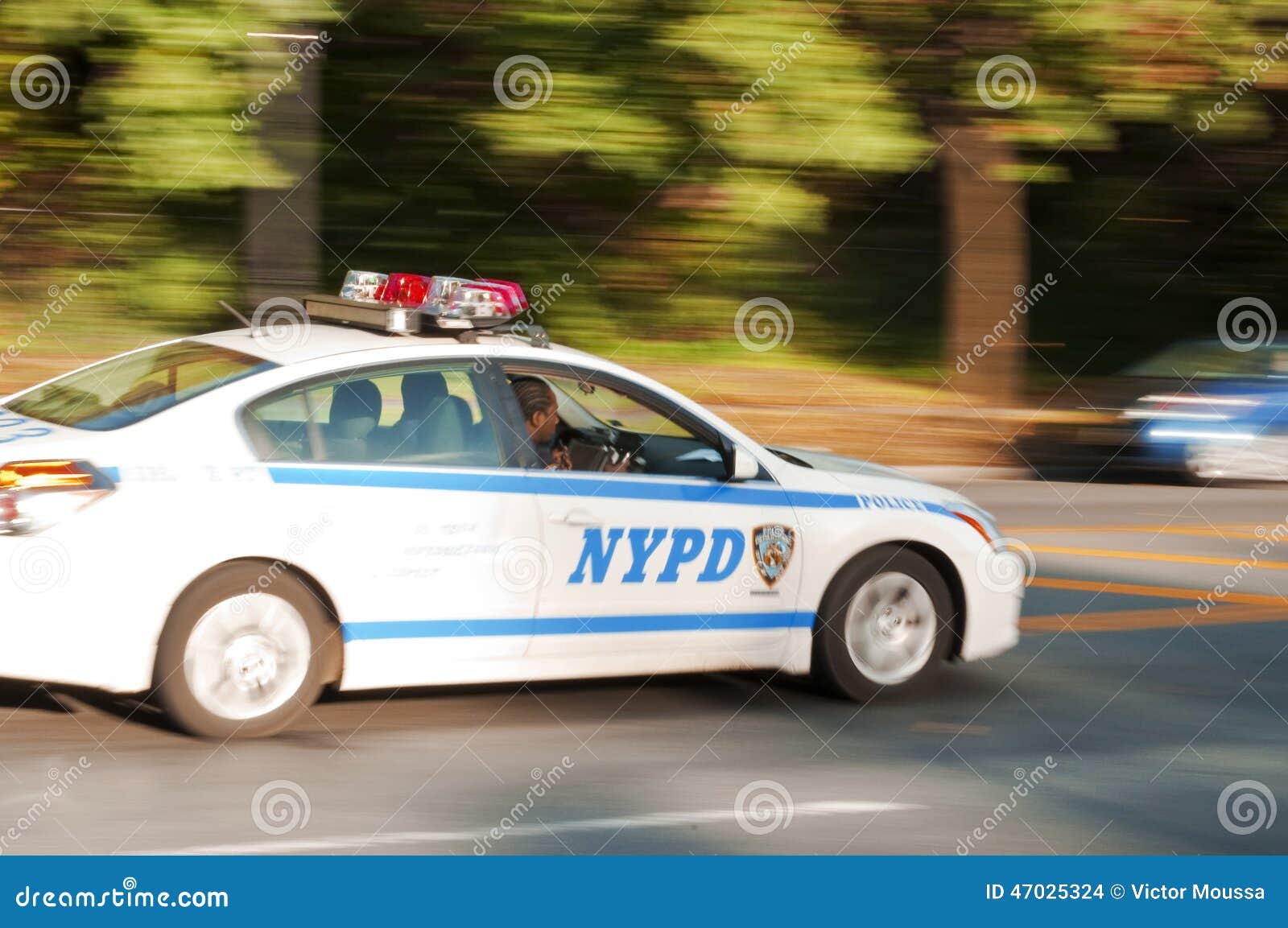 High speed chase editorial stock image. Image of auto - 47025324