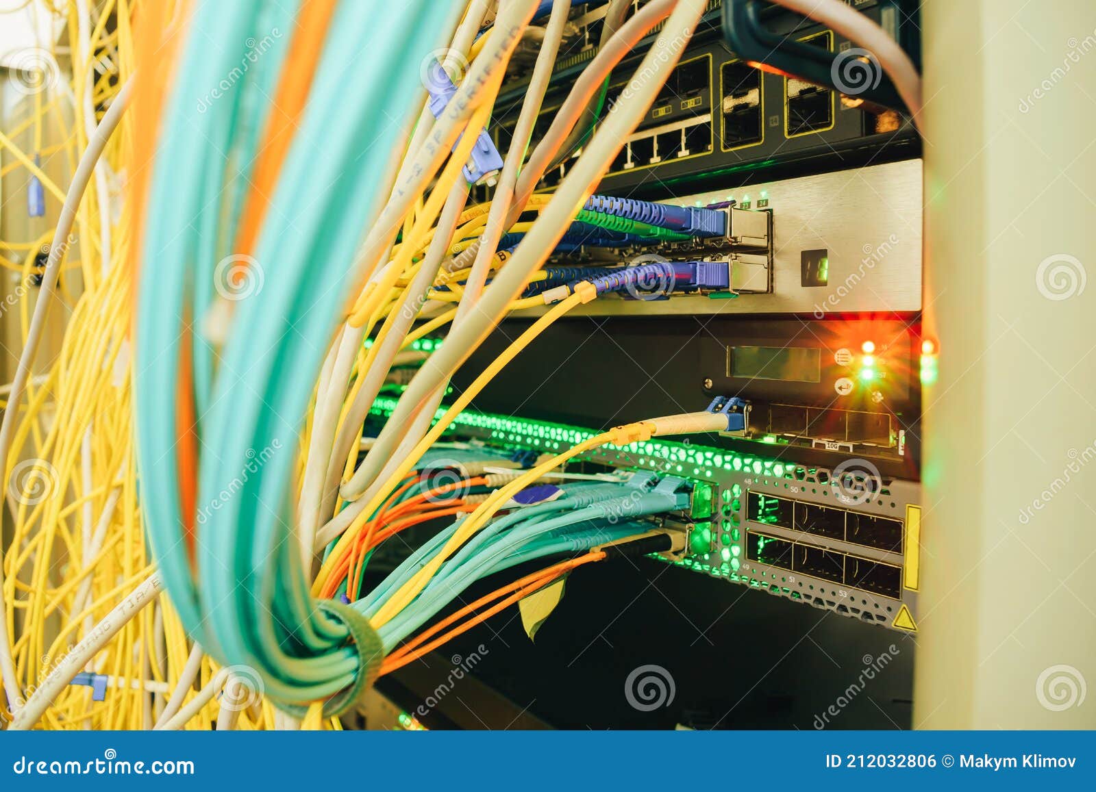 High-speed Internet Connection of Network Interfaces in the Server Room ...