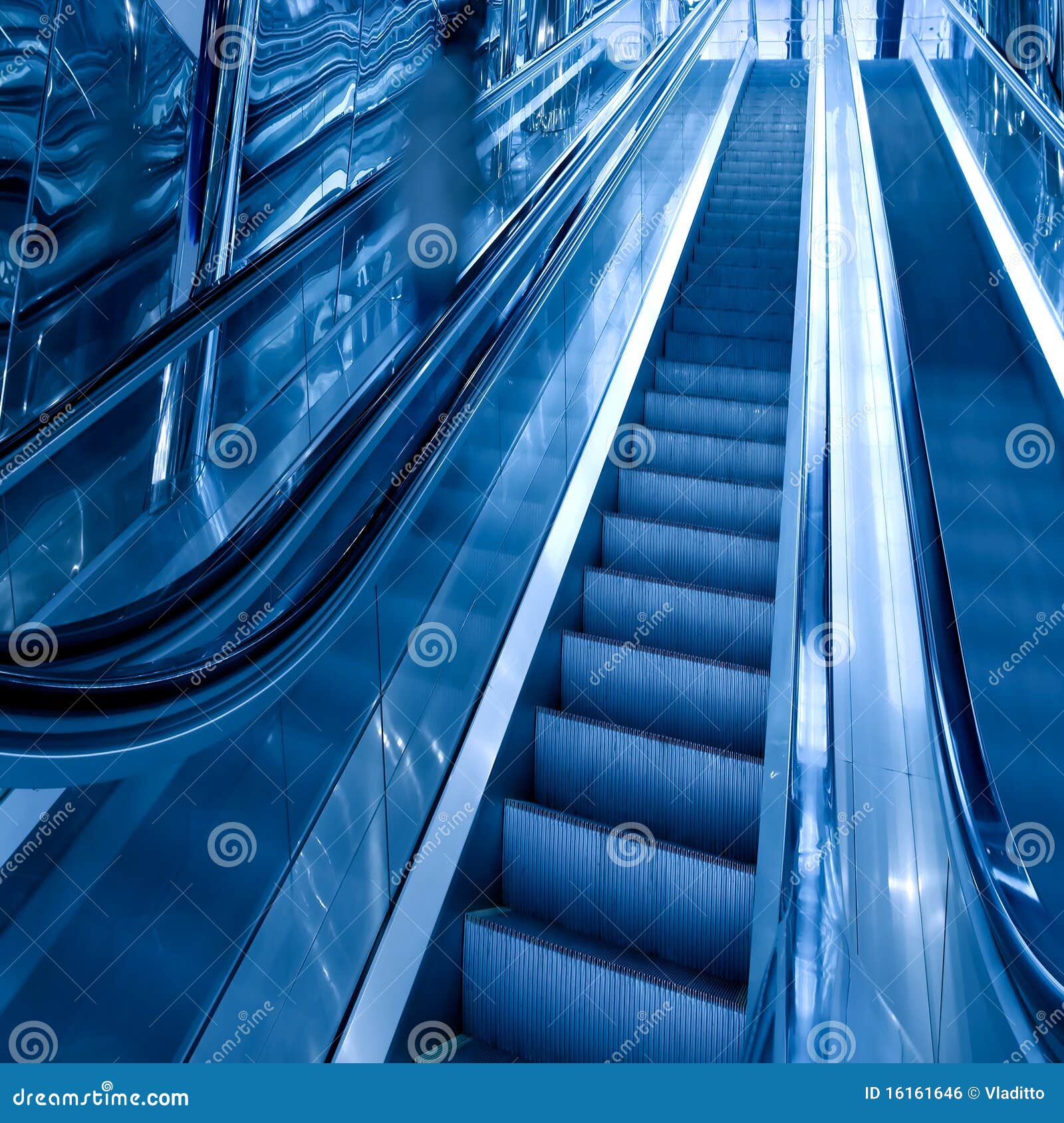 High-speed Moving Escalator Stock Photo - Image of blue, border: 16161646