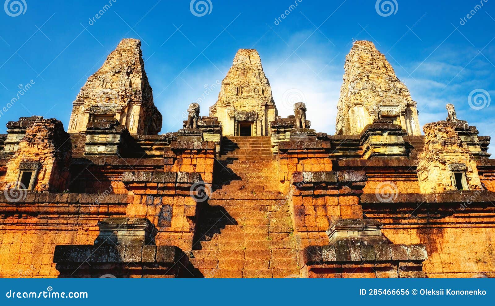 The High Steps of the Ancient Hindu Temple of Pre Rup Stock Photo ...
