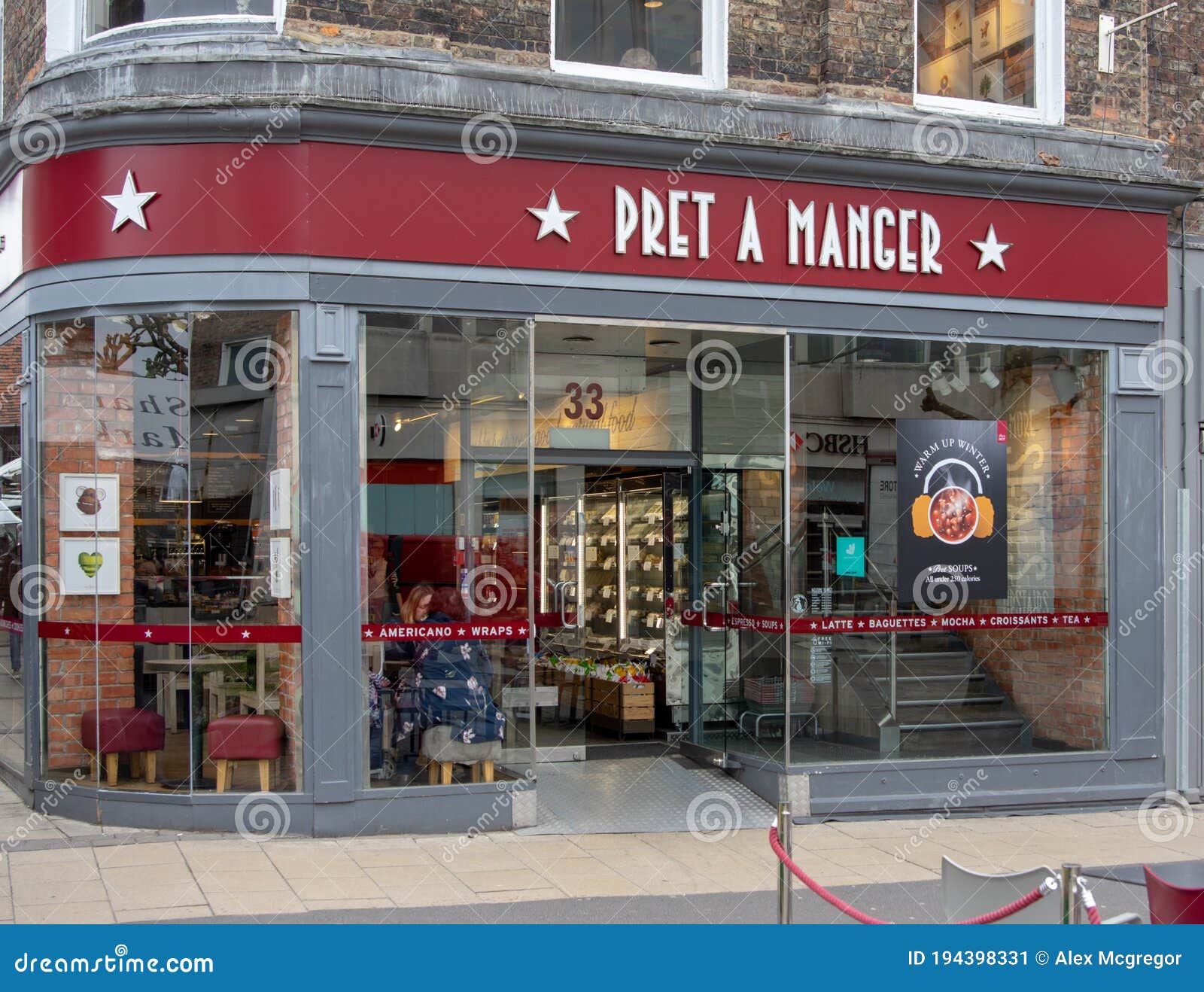 Pret a Manger shop front editorial photo. Image of tables - 194398331