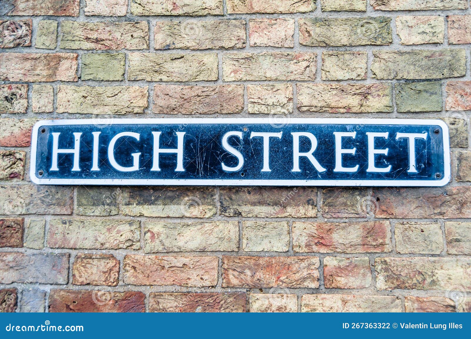 High street name plate editorial photography. Image of famous - 267363322