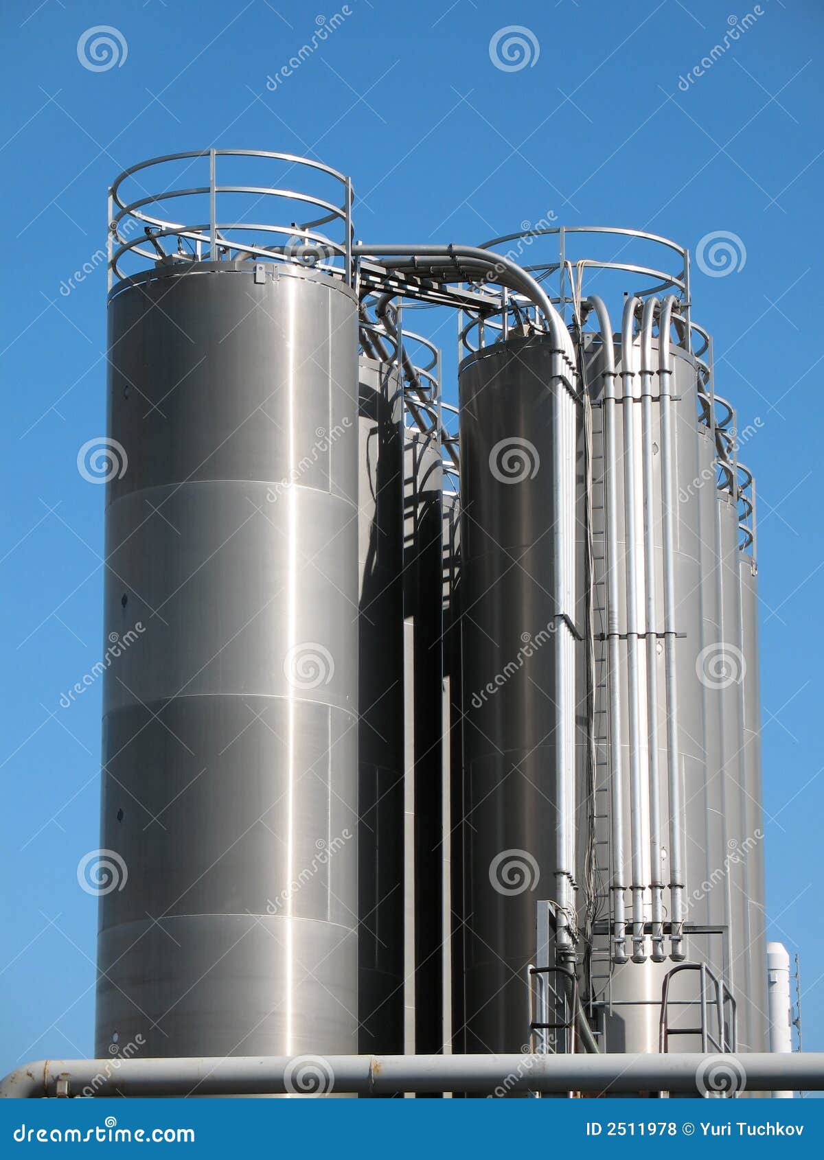 High Tanks of Silvery Color Stock Photo - Image of refinery, tank: 2511978