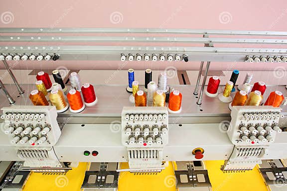 High Technology Automatic Sewing Machine Control by Computer ...