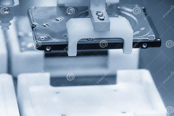 The High Technology Material Handling Process the Computer Parts by ...