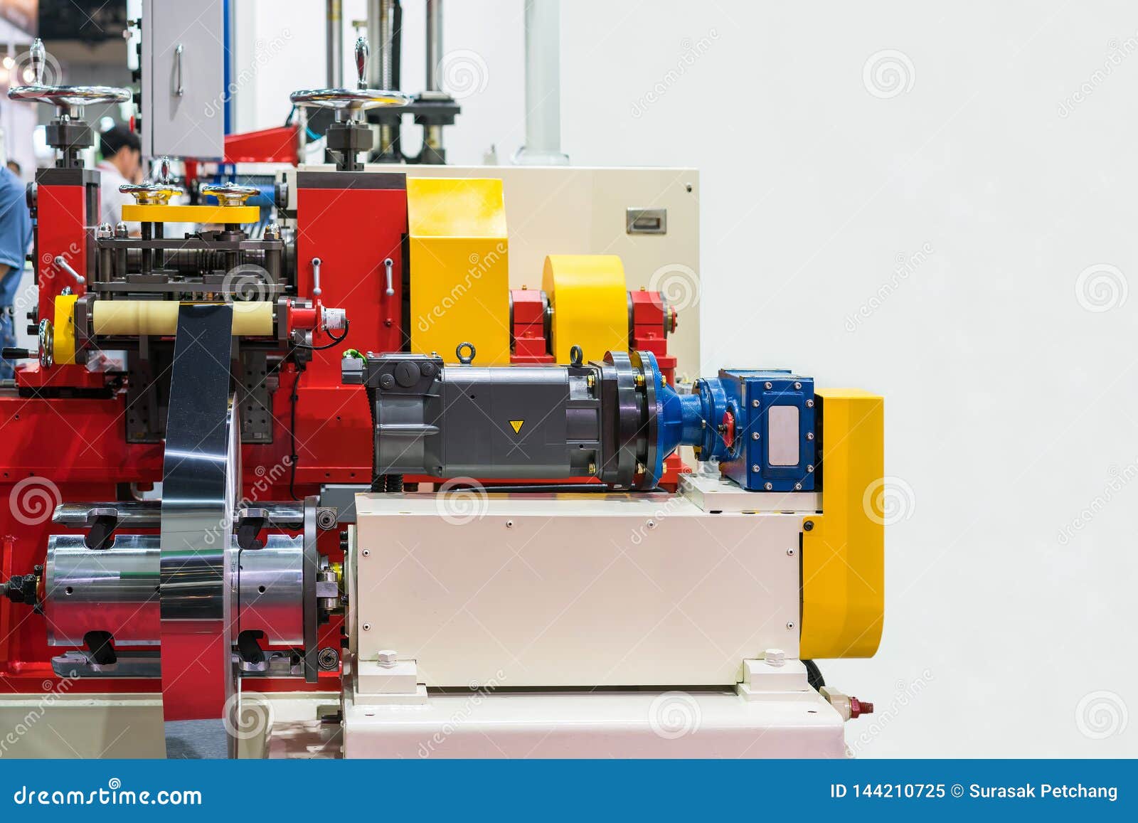 High Technology and Precision Automatic Press or Forming Machine of ...