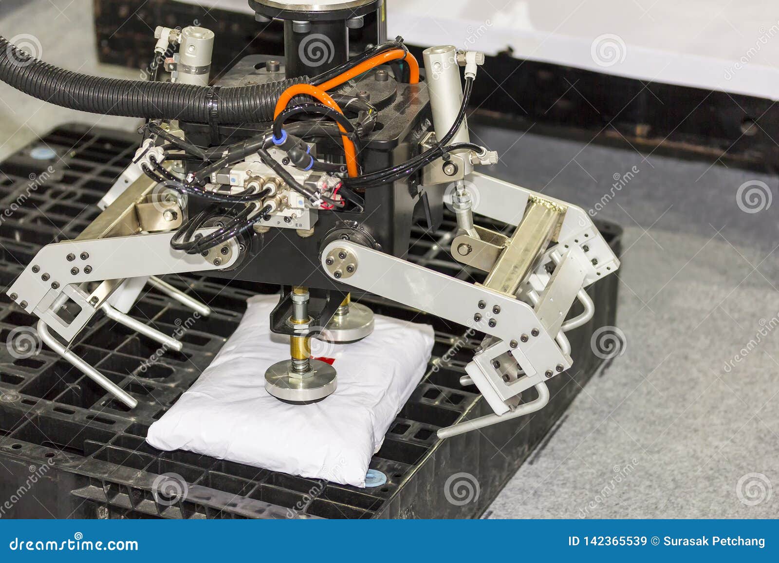 High Technology and Precision Robot Grip with Automatic Vacuum for ...