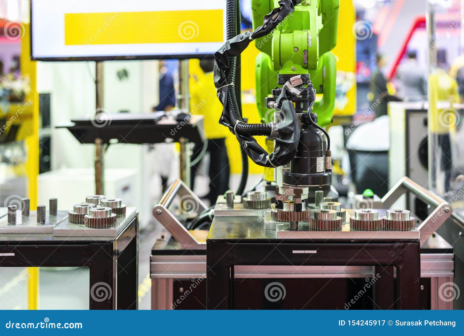 High Technology & Precision Robot Grip with Camera and Automatic Clamp ...