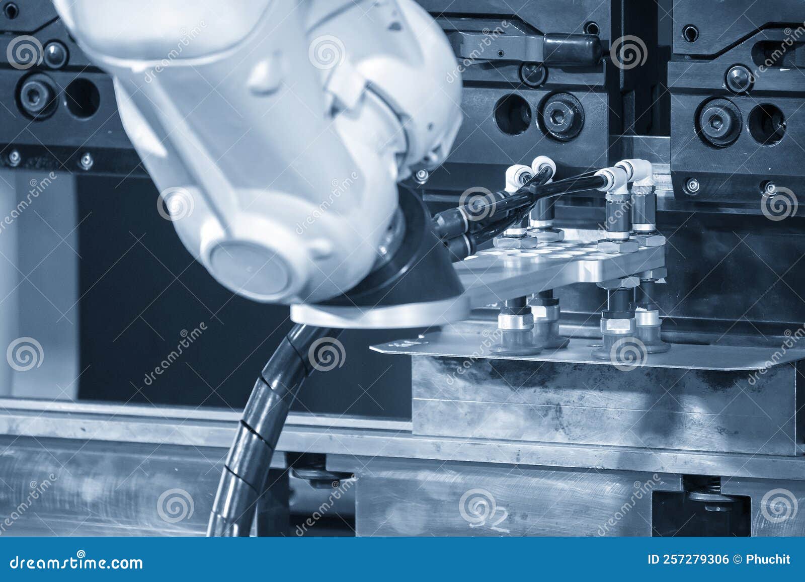 The High Technology Sheet Metal Forming by Robotic Arm with Hydraulic ...