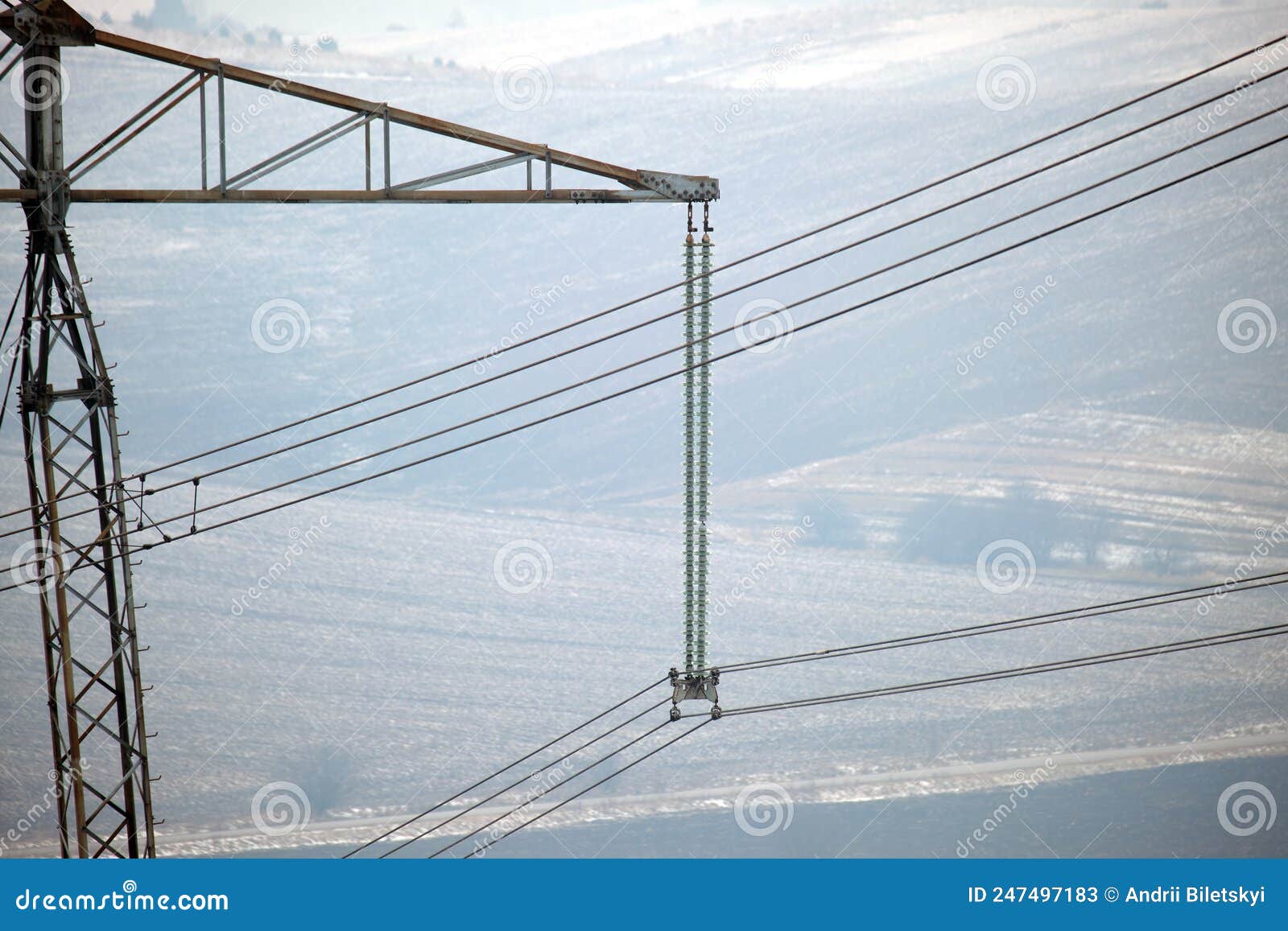 High Voltage Insulation String on Steel Pillar with Electric Power ...