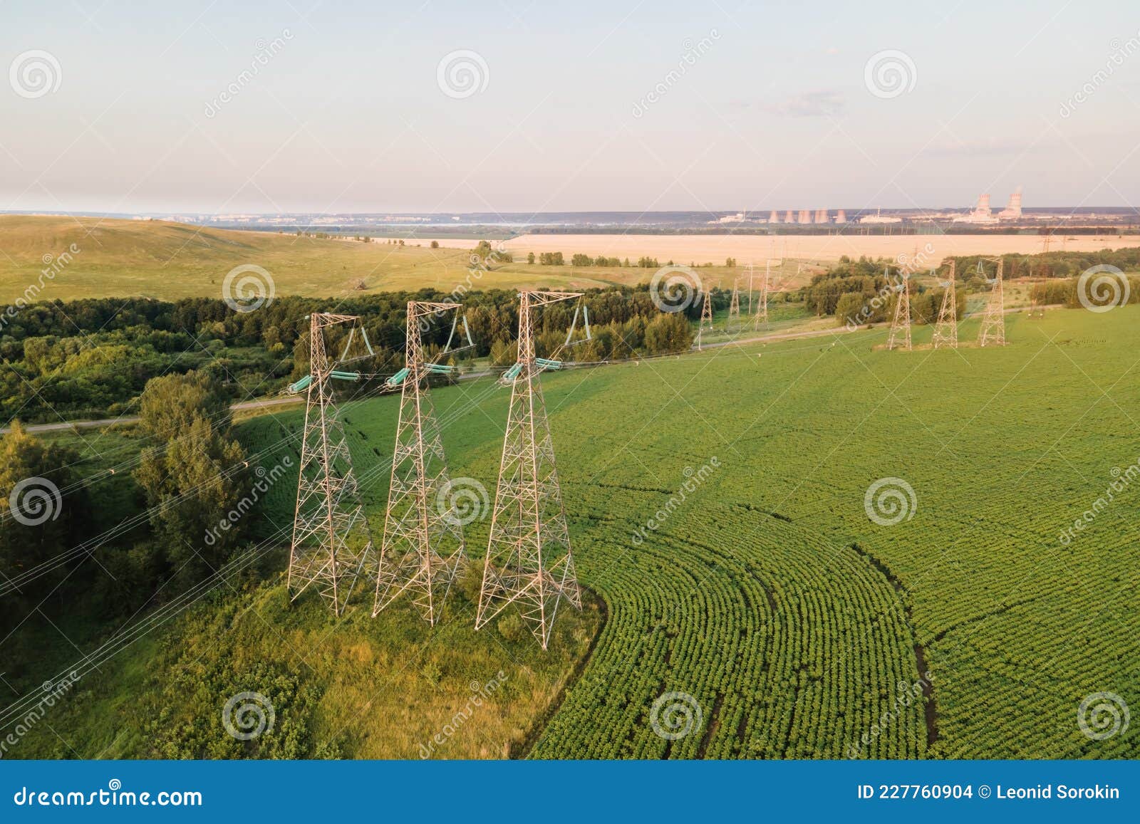 High-voltage Power Transmission Line for Electricity Transmission Stock ...