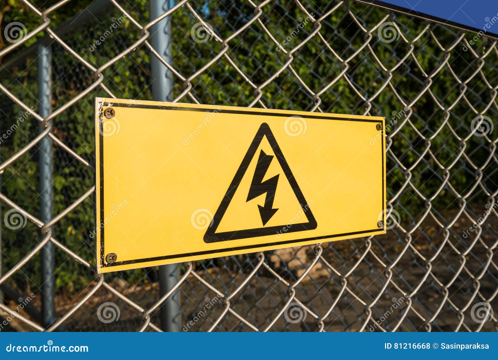 High Voltage Warning Sign On Wires Fence Net Stock Photography ...
