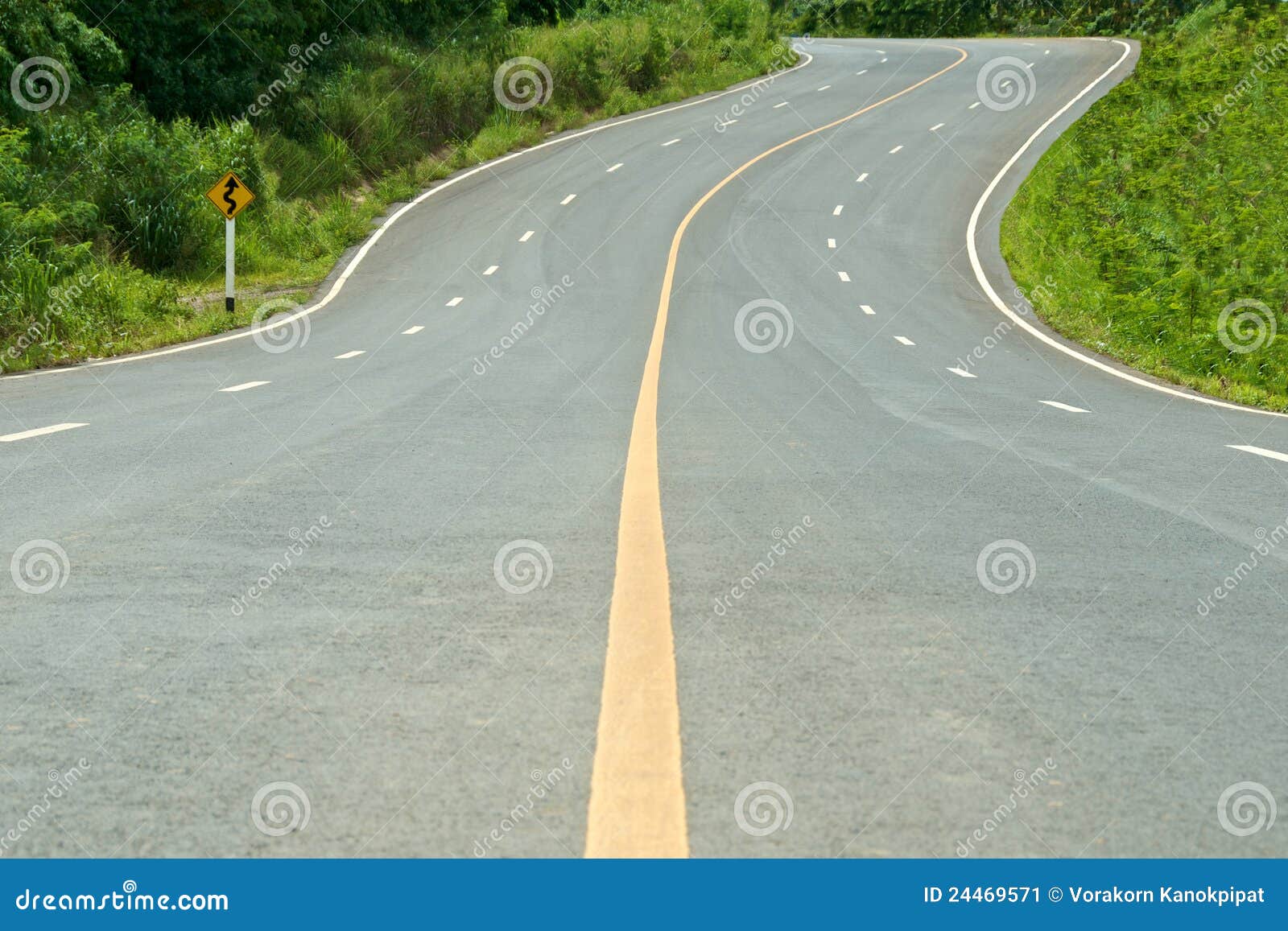 High Way Curve Road Picture. Image: 24469571