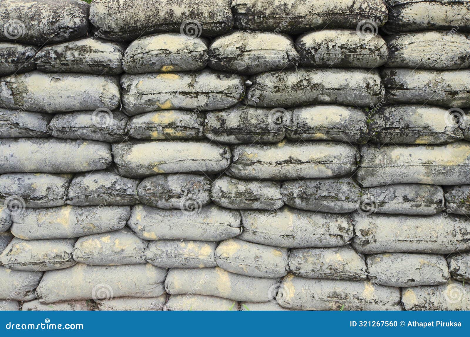 Sandbag Wall Royalty-Free Stock Photography | CartoonDealer.com #48388931