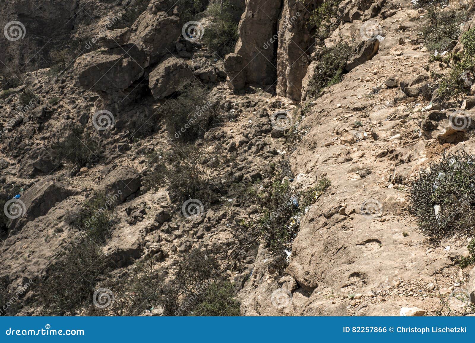 Highest Point Jabal Samhan Mountain Pastic Pollution Viewpoint Dhofar ...