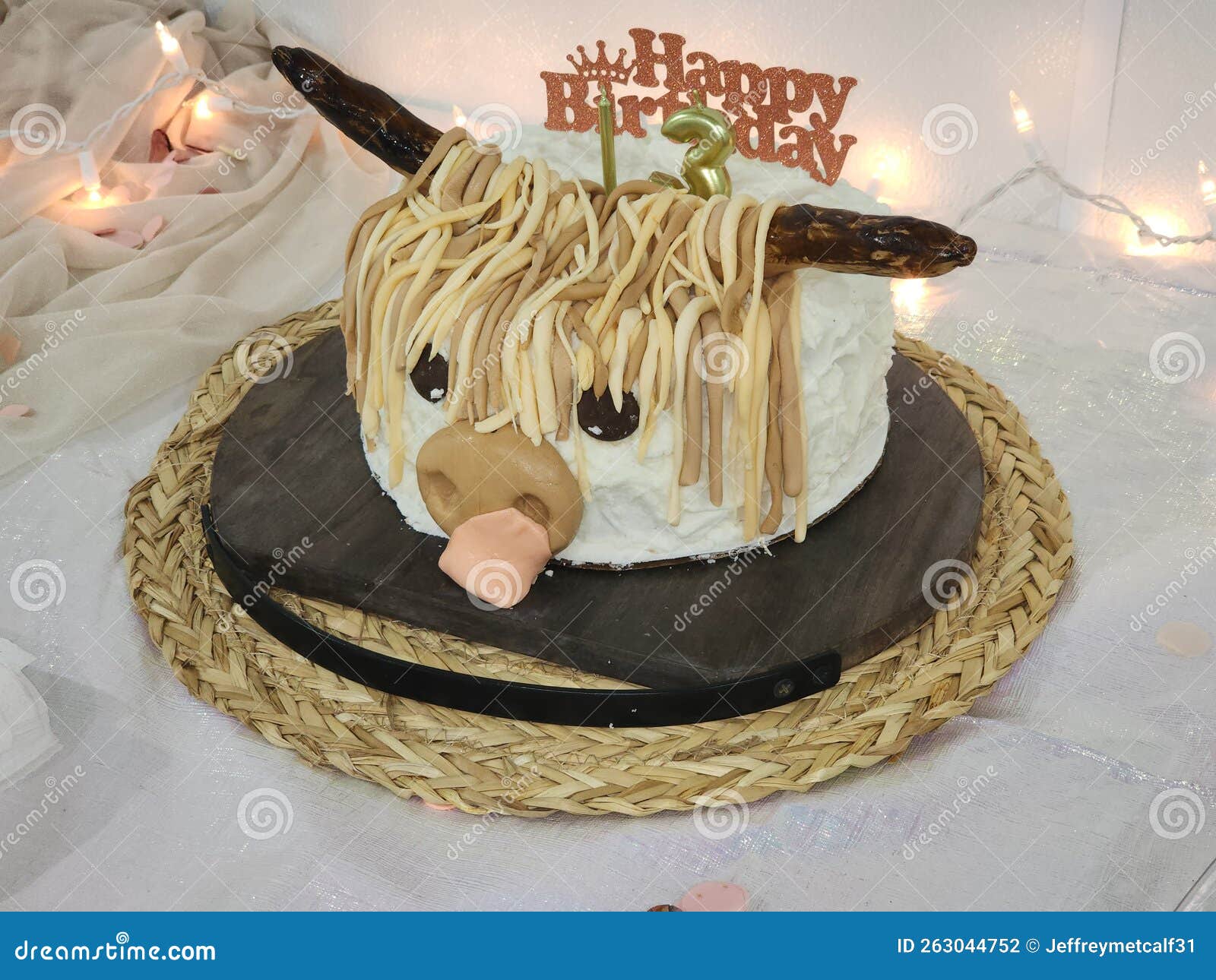 Highland cow birthday cake stock photo. Image of baking - 263044752