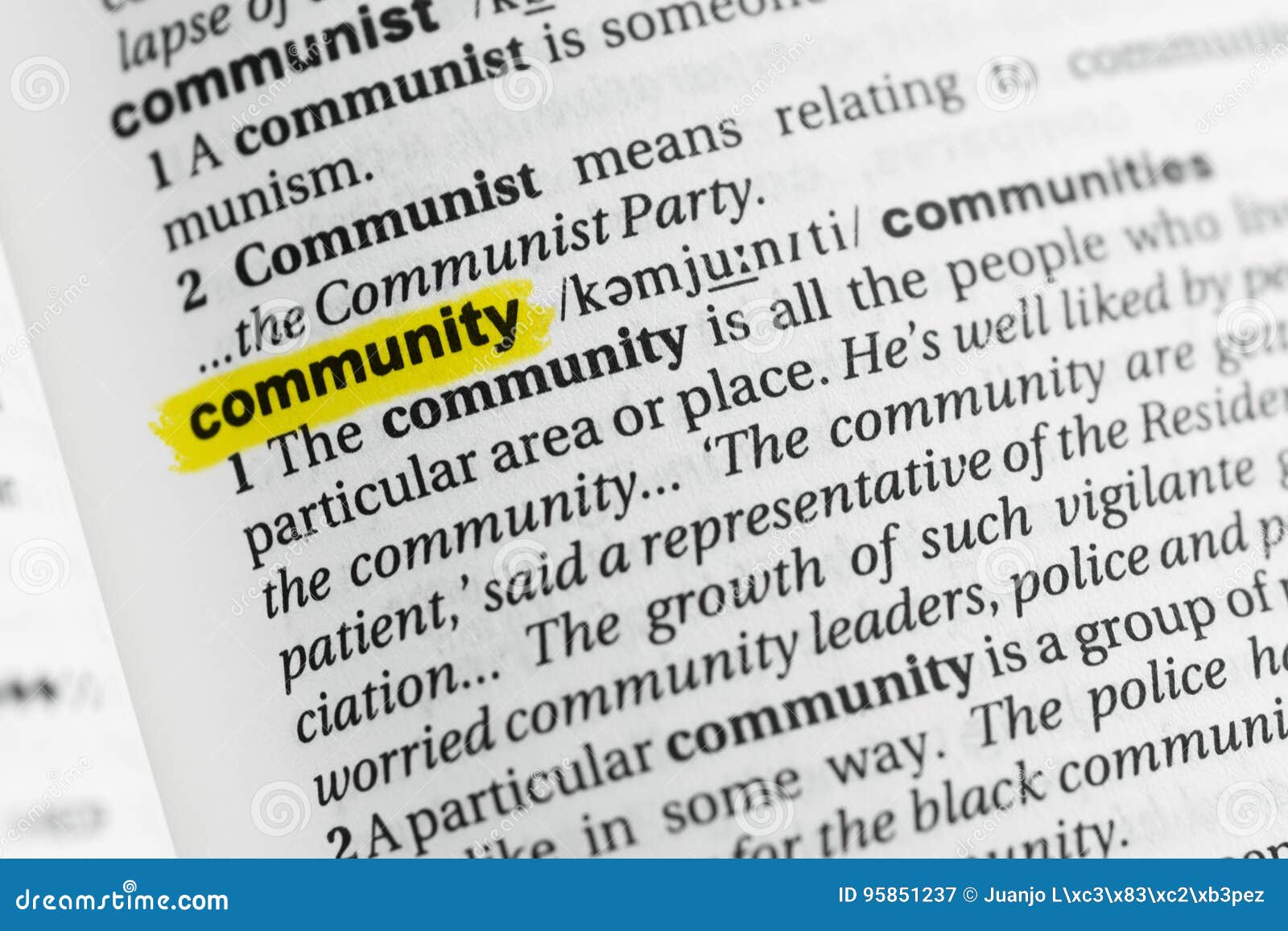 Highlighted English Word & X22;community& X22; and Its Definition at ...