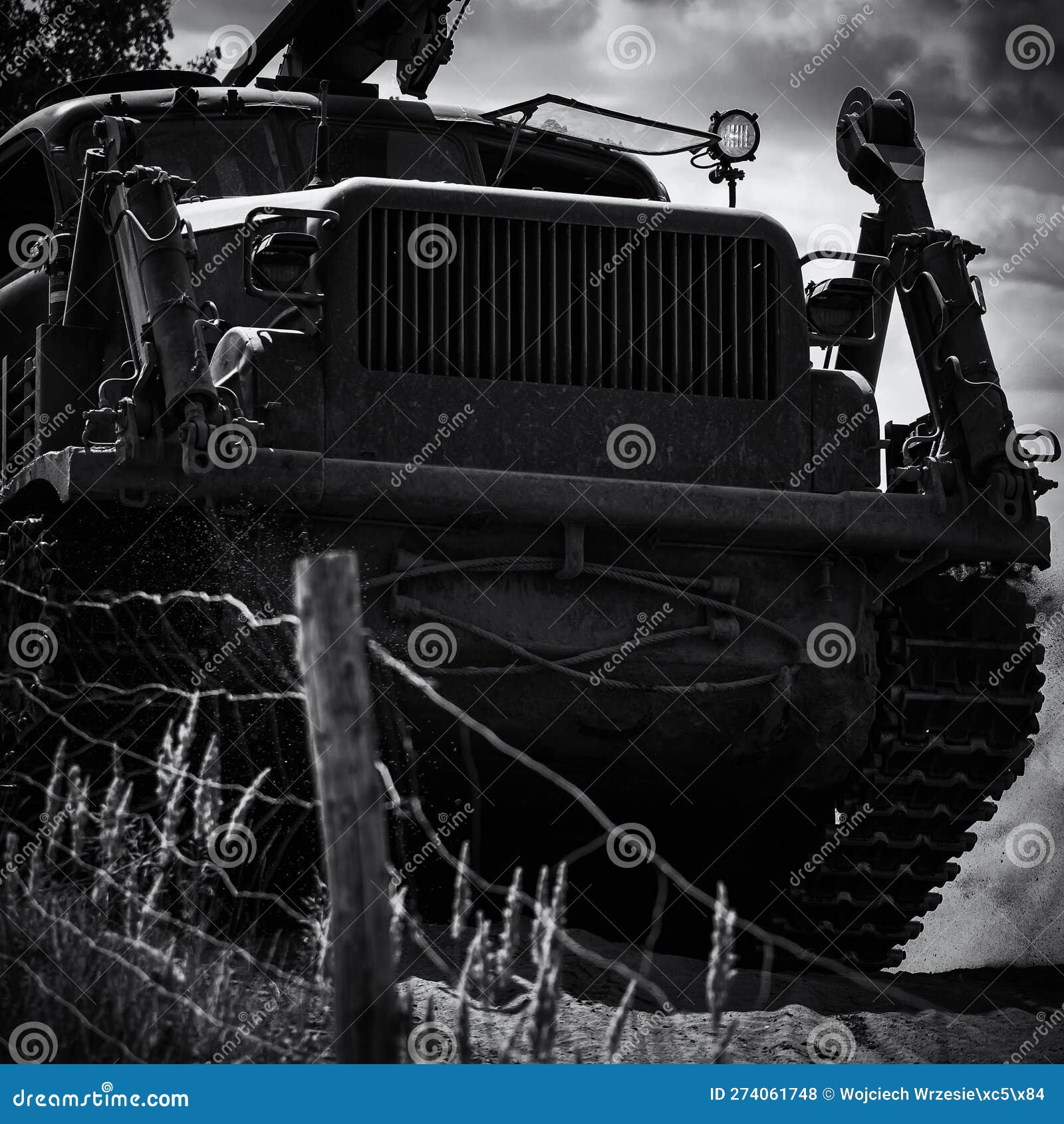 HIGHT SPEED TRACK DOZER stock photo. Image of tank, warrior - 274061748