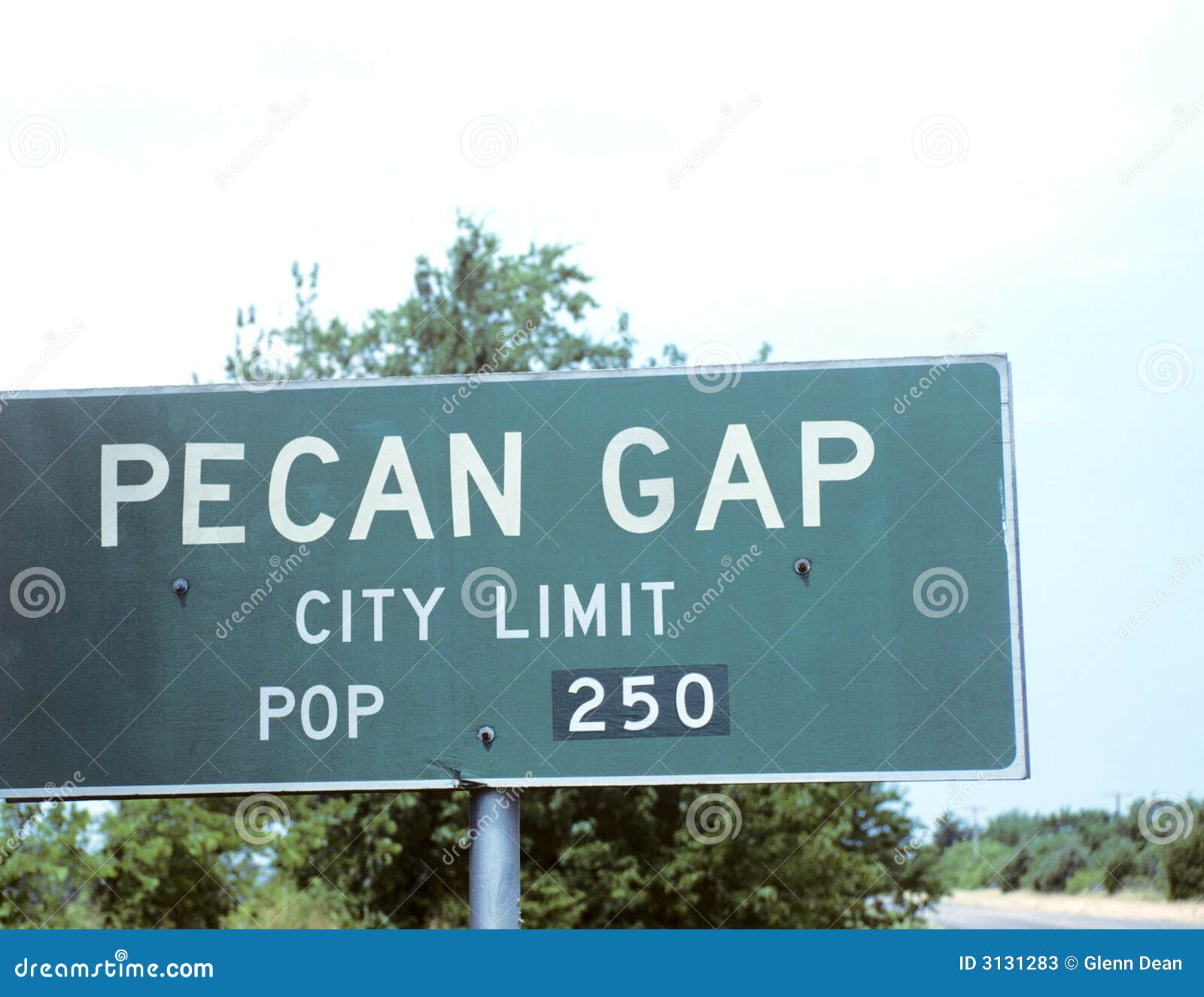 Highway City Limit Sign stock image. Image of small, sign - 3131283