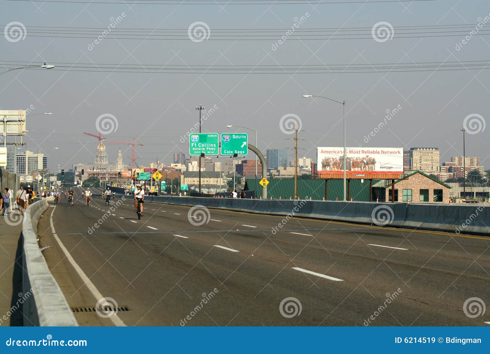 Highway through Denver City Editorial Stock Image - Image of tarmac ...