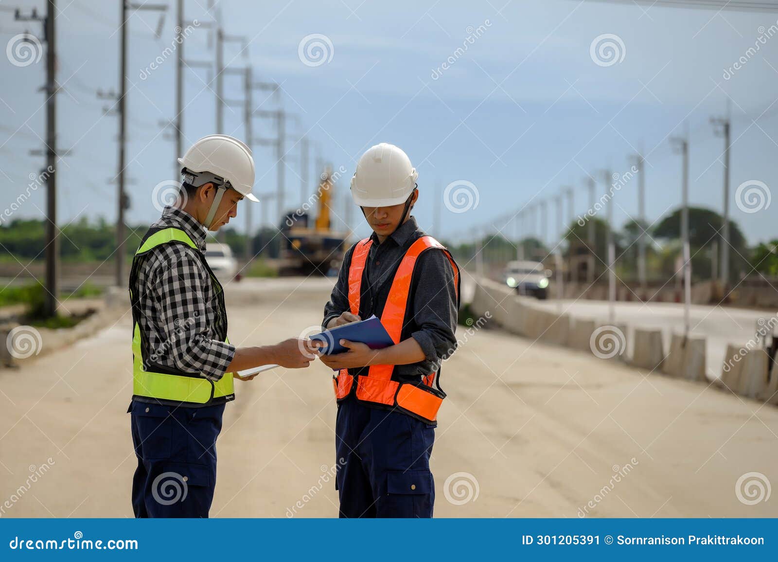 Highway Engineers Discuss Plans for Construction Improvement Based on ...