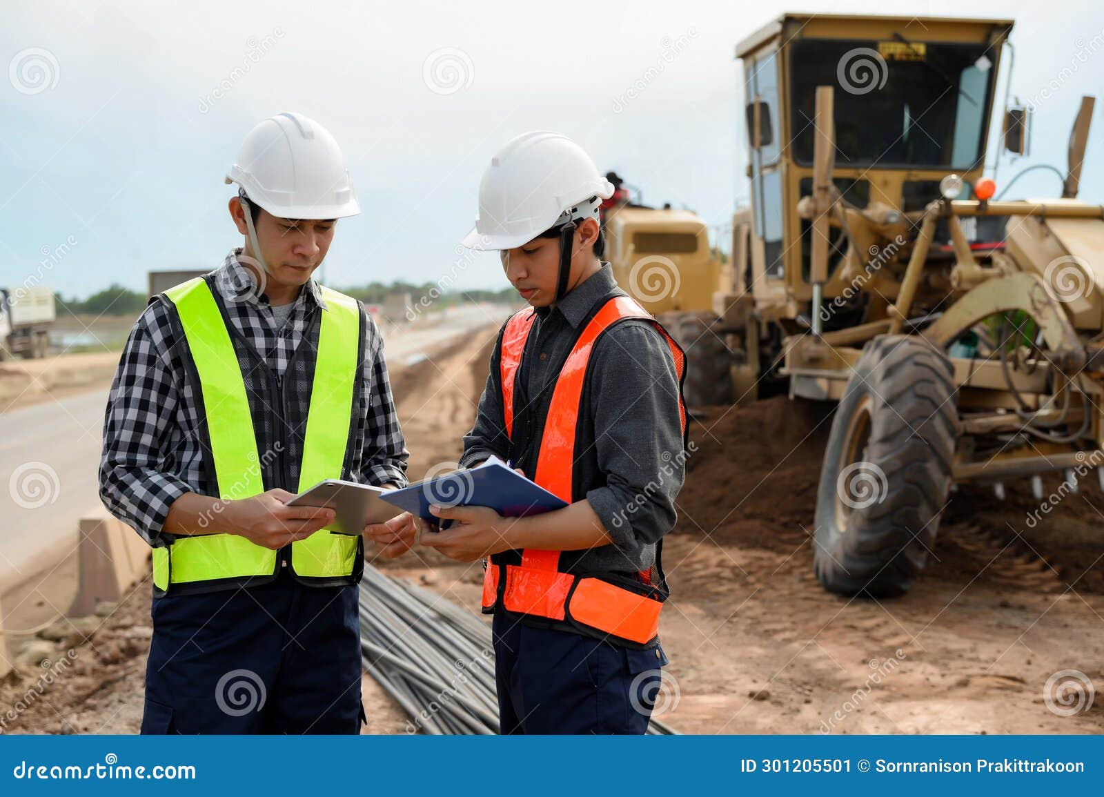 Highway Engineers Discuss Plans for Construction Improvement Based on ...