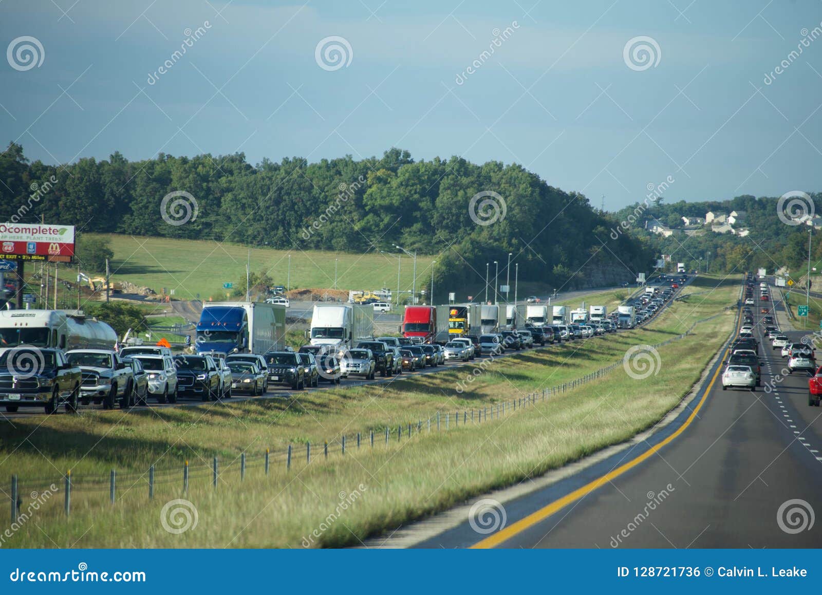 Highway Interstate Traffic Gridlock Editorial Photo - Image of hour ...