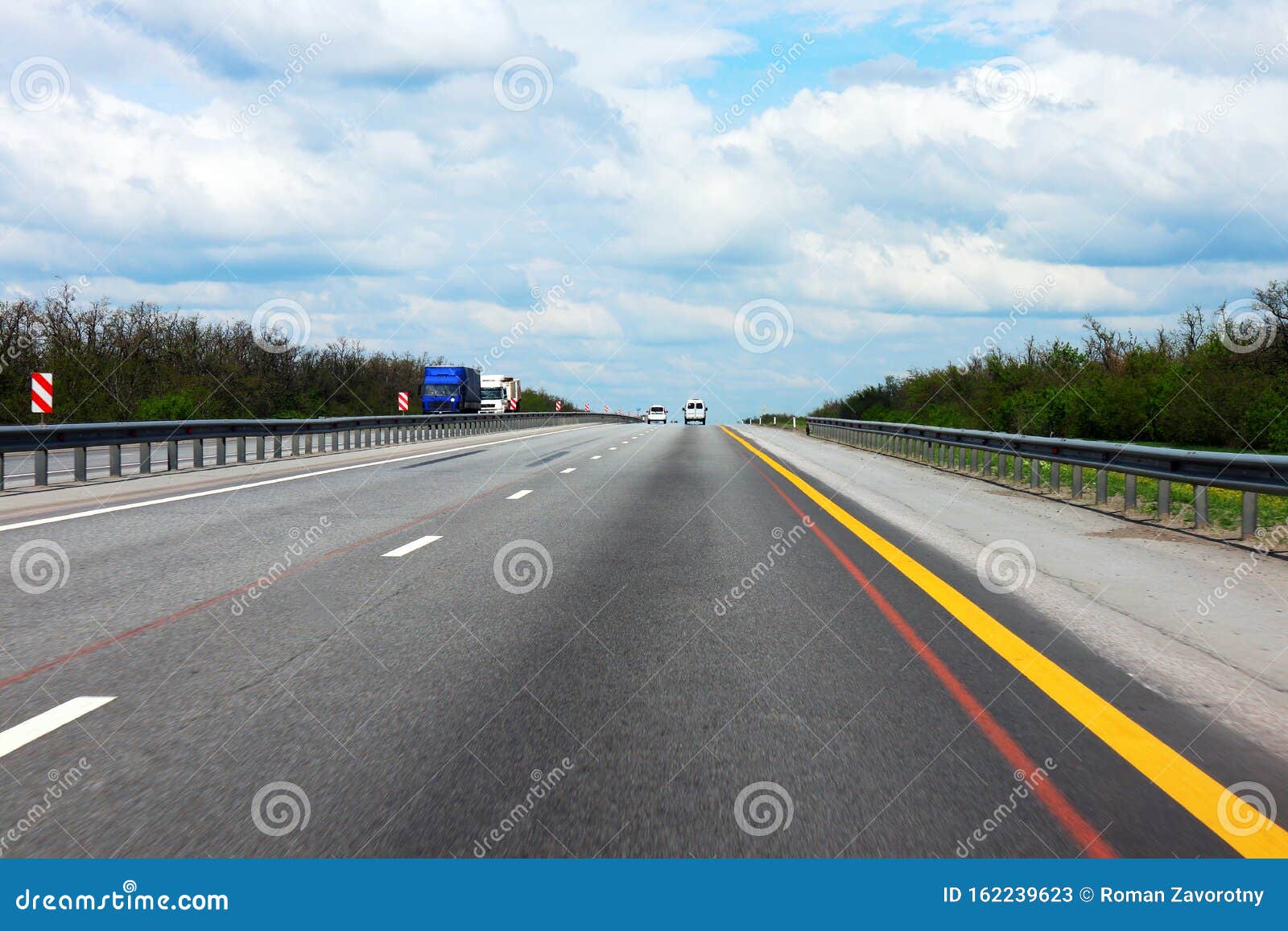 Highway Going into the Distance Stock Image - Image of travel, empty ...